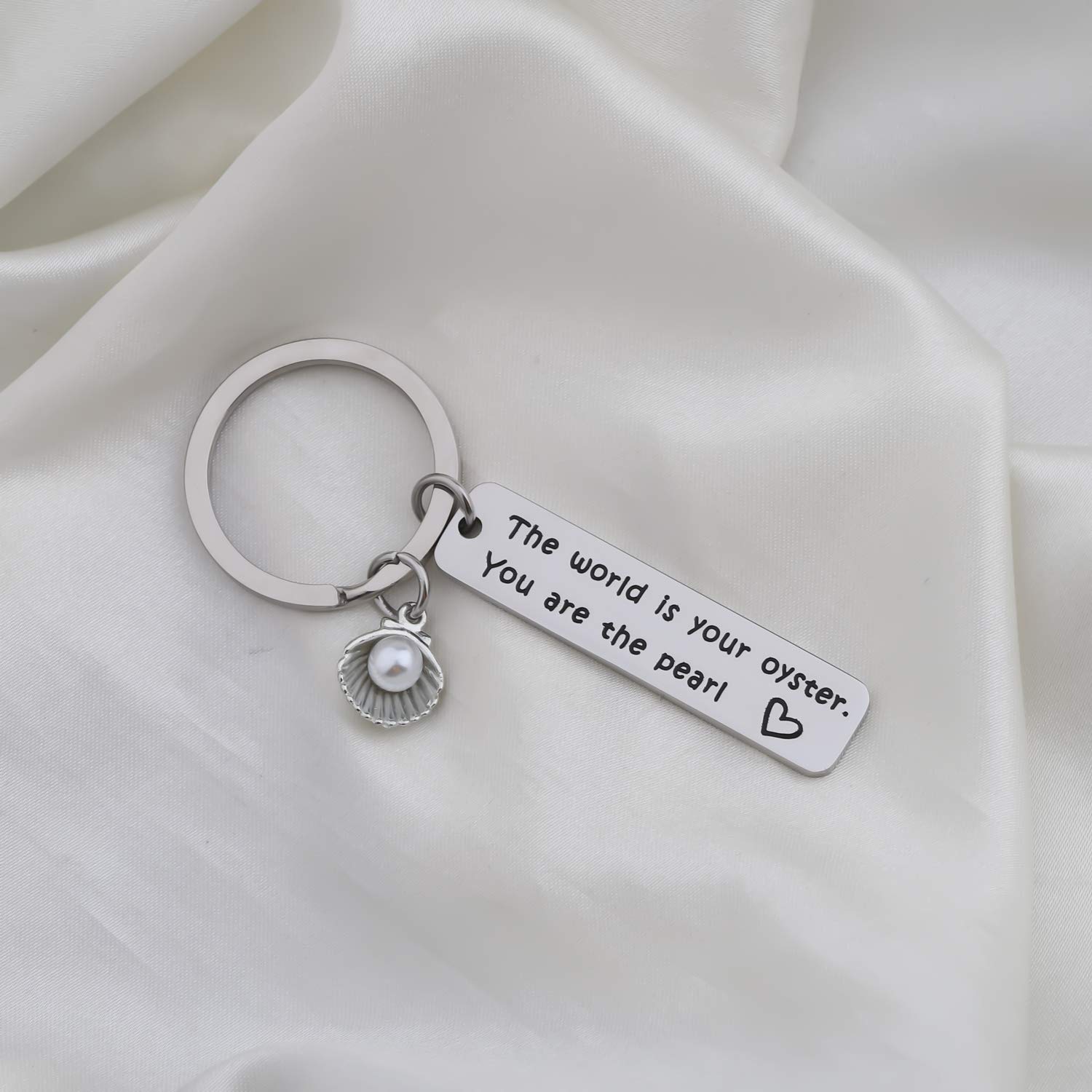ENSIANTH Oyster Lover Keychain The world is Your Oyster,You Are The Pearl Keychain Beach Gift Pearl Gift Positive Thinker Gift (Oyster Key)