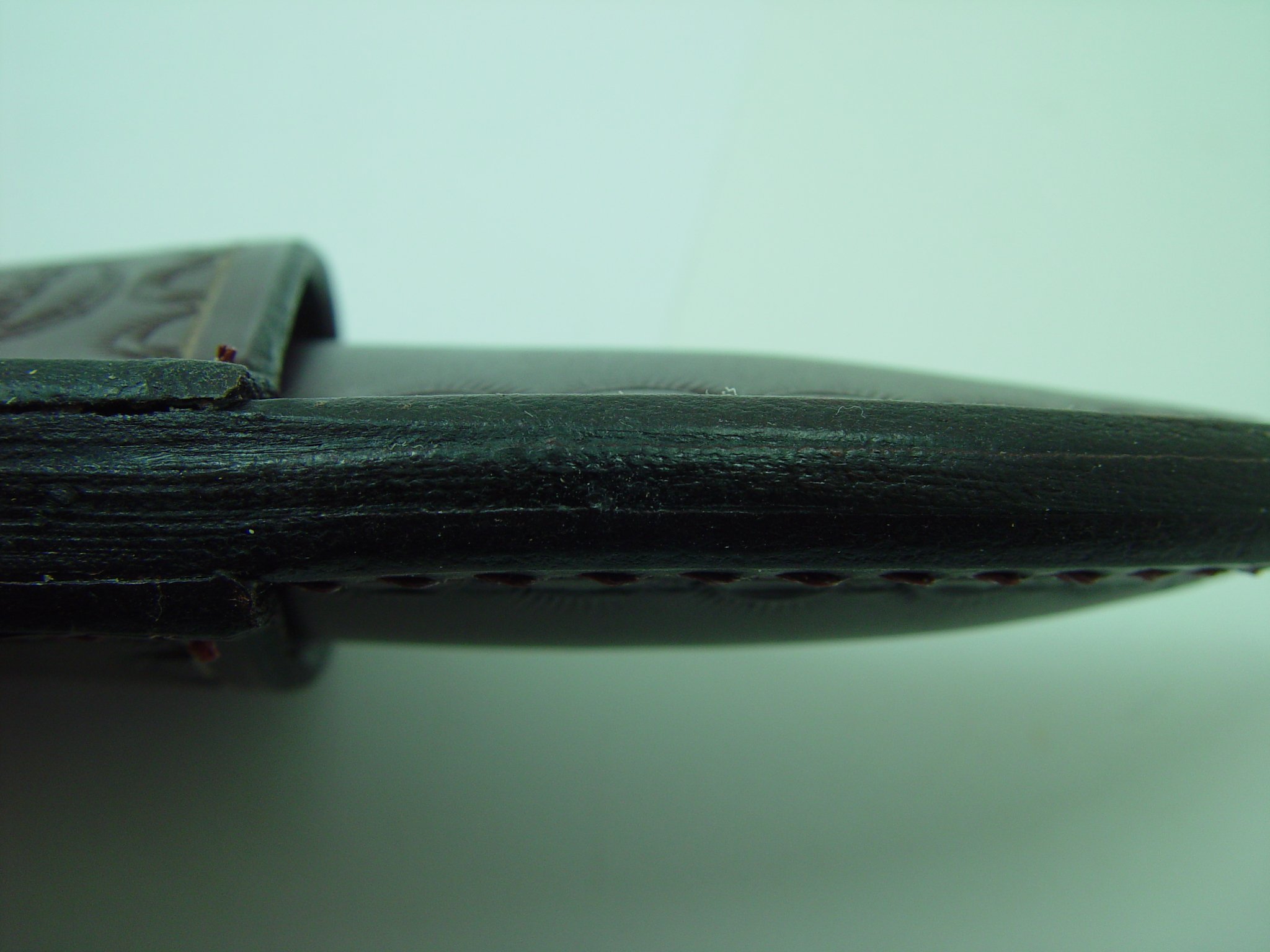 Leather Sheath for Rat 3 or Esse 3 Horizontal CrossDraw Made of 9 oz Leather. The Sheath is Dark Brown and can be Worn on The Left or Right Hand Side. Sheath Only.
