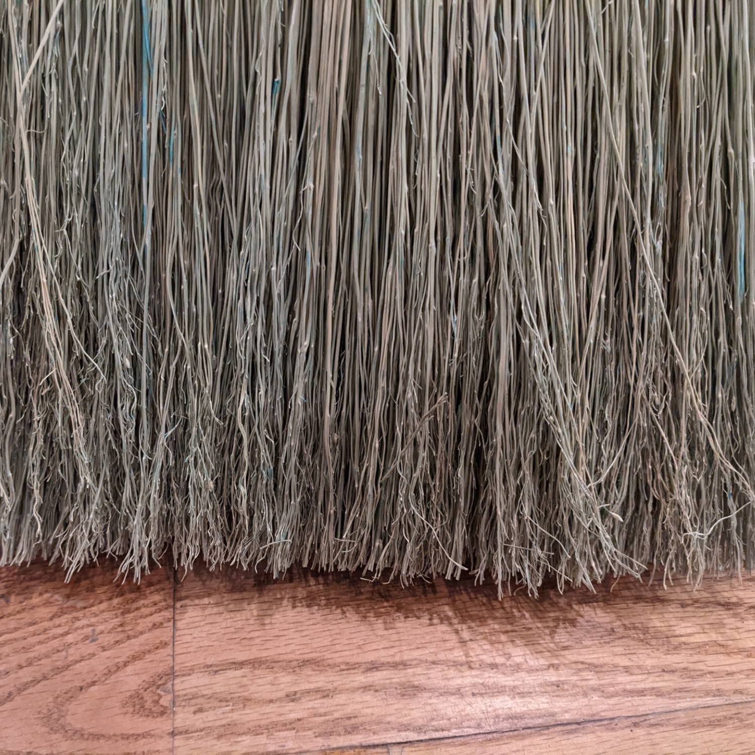 Lehman's Amish-Made House Broom - Authentic Corn Straw Broom with Hardwood Handle, Natural, 55 inches