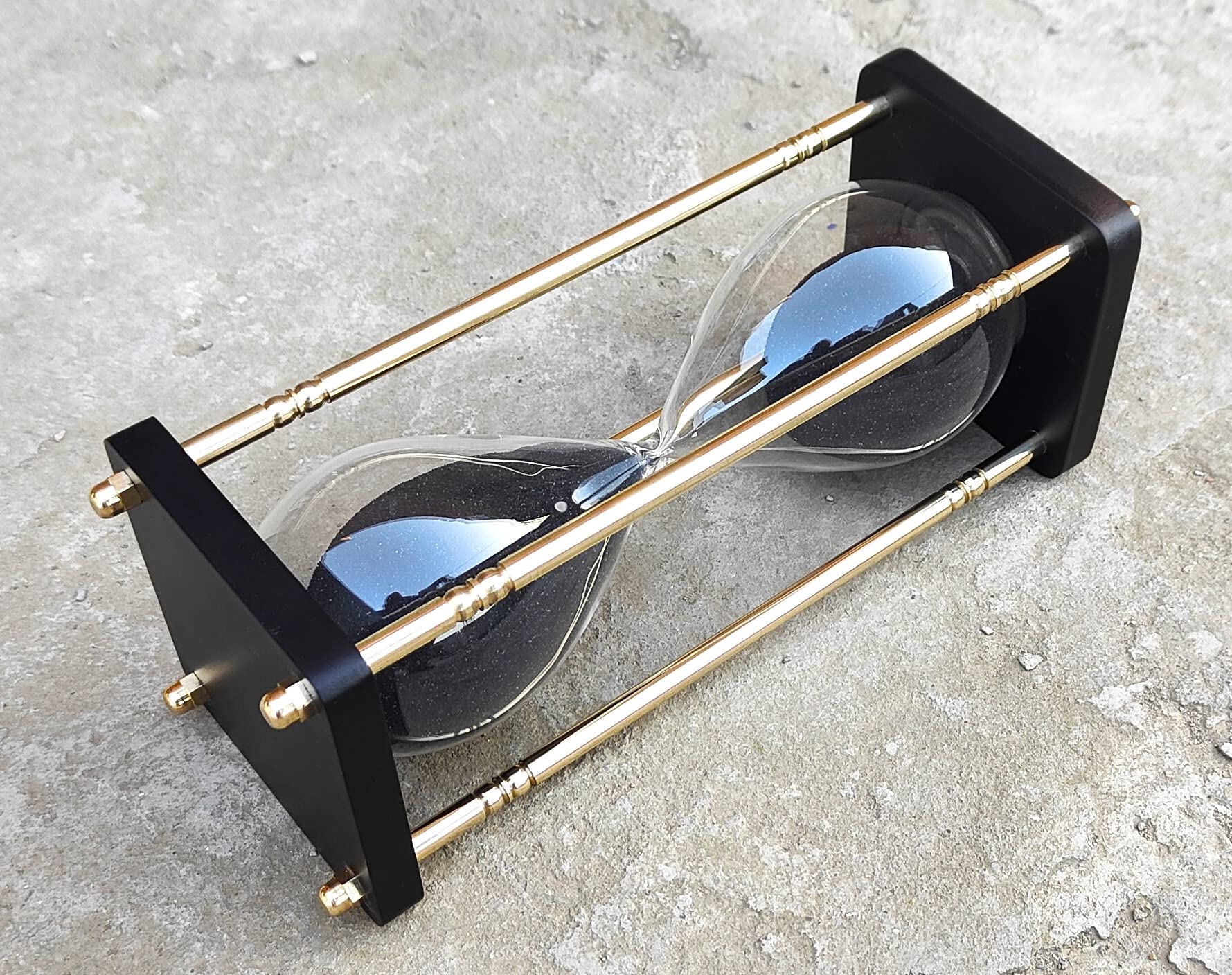 Karv Instruments Solid Brass Bars Decorative 15 Minutes Hourglass