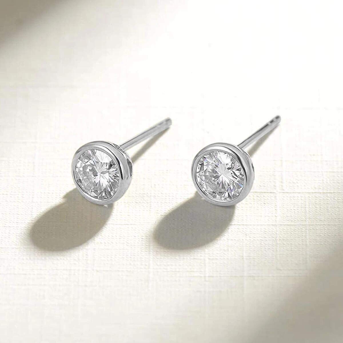 FANCIME 1 Carat Moissanite Studs 14K Solid Yellow Gold Solitaire Simple Minimalist 5MM Moissanite DEF Color Bezel Setting Stud Earrings Diamond Alternative Jewelry For Women