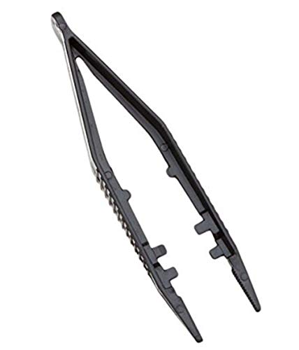 Dukal Single Use Suture Removal Kit. Sterile Suture Removal Trays. Extra Protection Against Cross Infection. Sterile Scissors, Suture Forceps and Gauze Pad. Disposable Suture Removal Pack.