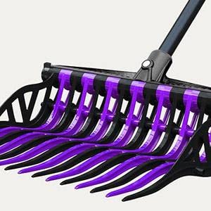 Noble Equestrian Adjustable Wave Fork for Muck, Manure, & Heavy Duty Farm Work, Flamingo