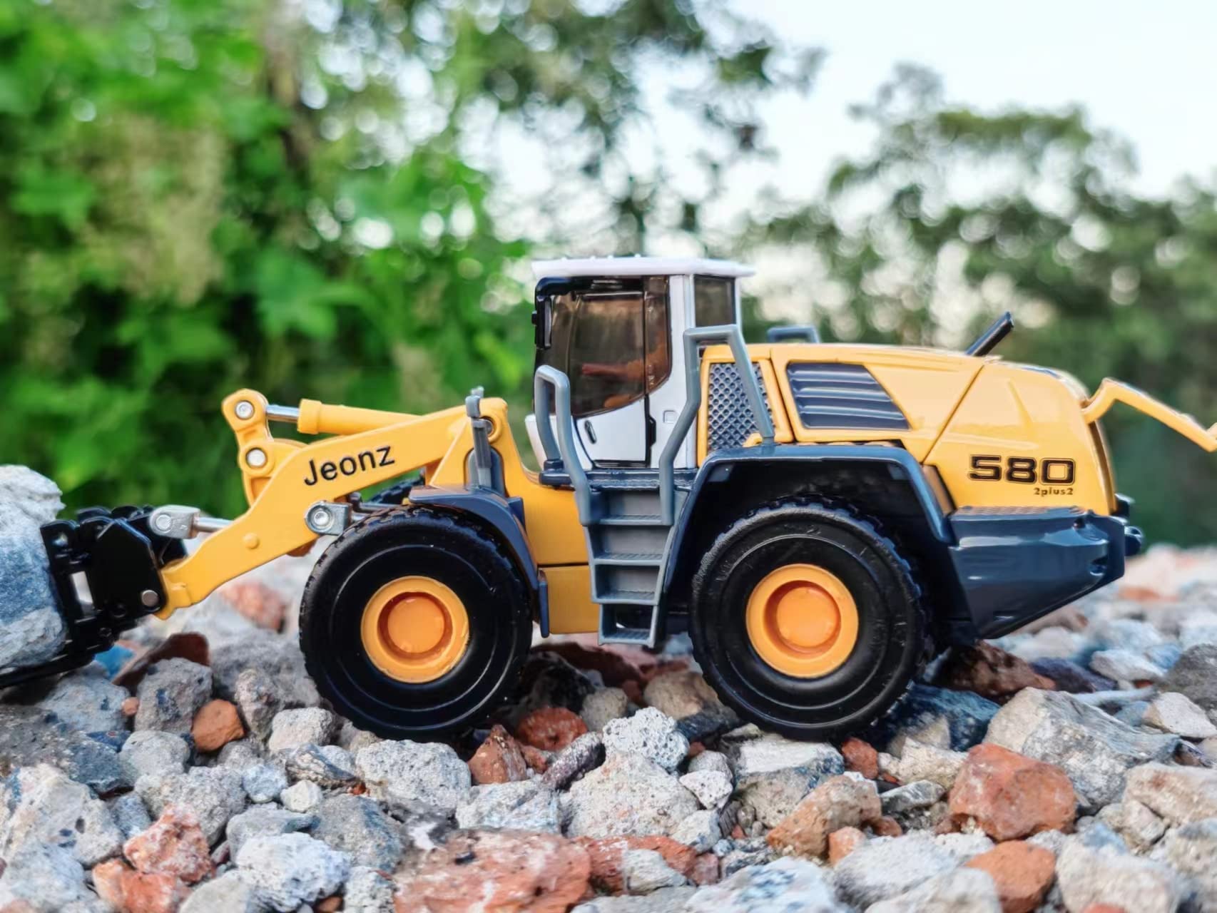 Jeonz 1/50 Scale Forklift Truck Front Wheel Loader Toy Metal Construction Vehicles Diecast Loader Model