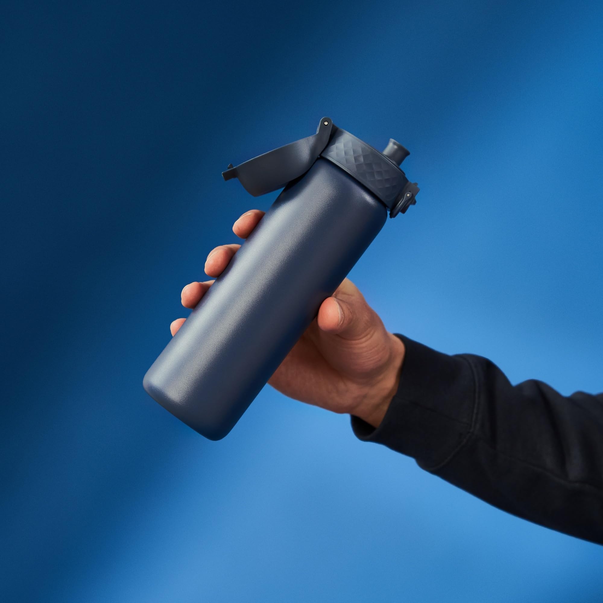 ION8 Vacuum Insulated Steel Water Bottle, 500 ml/18 oz, Leak Proof, Easy to Open, Secure Lock, Dishwasher Safe, Fits Cup Holders, Carry Handle, Scratch Resistant, Durable Stainless Steel, Ash Navy
