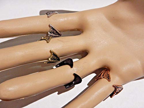 Figural Hugging Bat Finger Ring in Copper, Brass, Silvertone, or Black Color Halloween Vampire Gothic Cute (Brass/Goldtone)