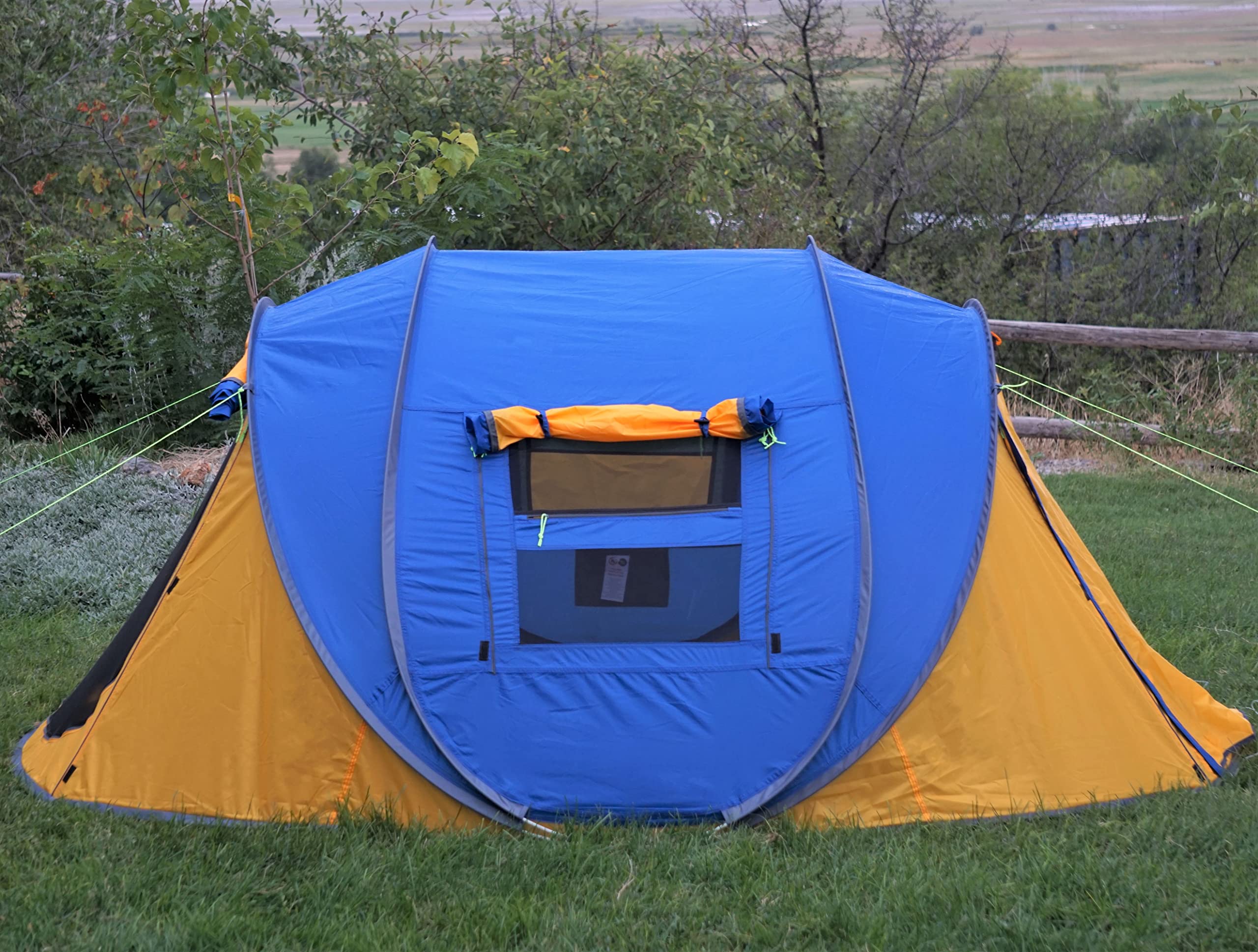 Instant Tent Pop Up Camping Folding Tent - Sets Up in Seconds Foldable Tent - Sleeps 3-4 People - Automatic Family Travel Shade Shelter