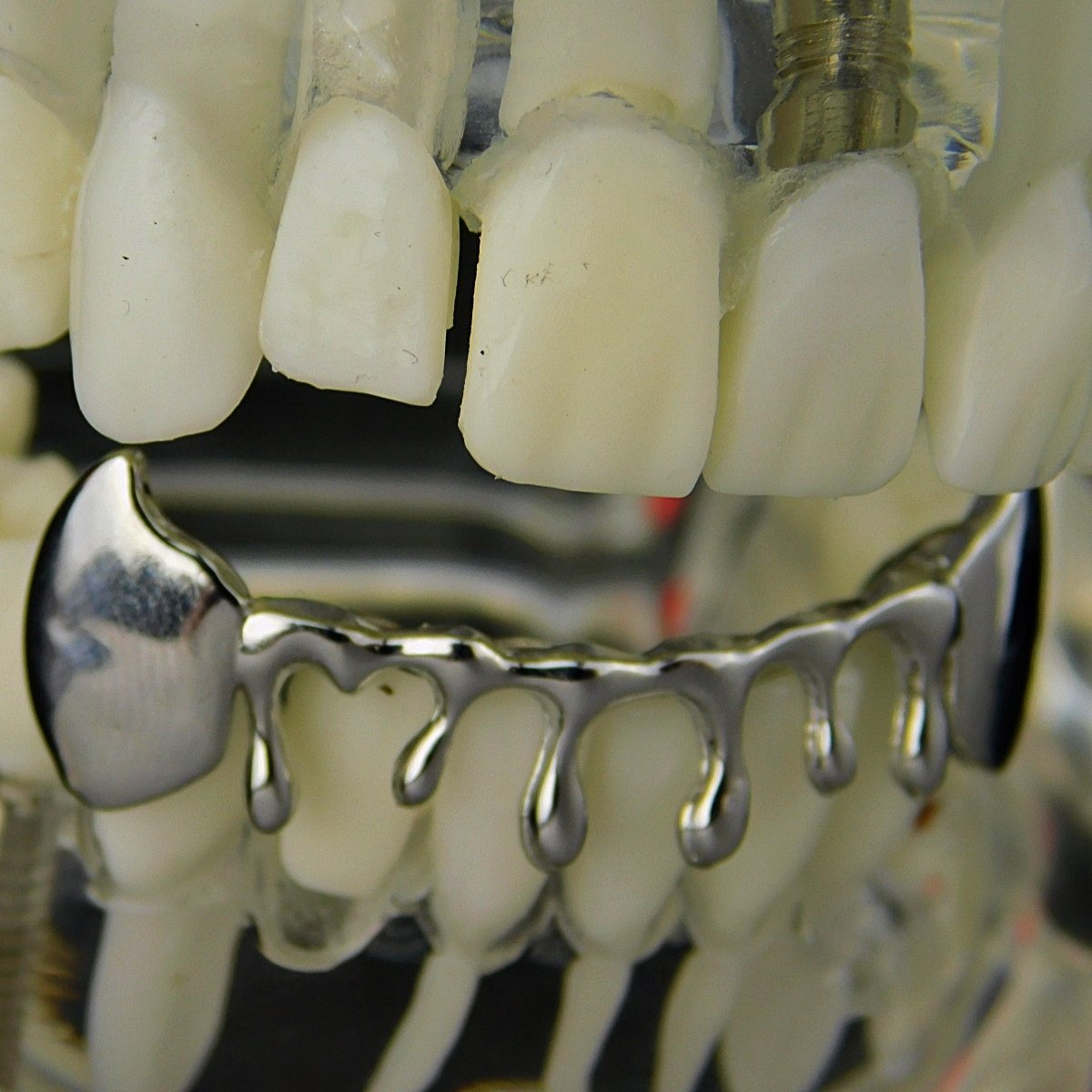 Fang Drip Grillz Bottom Teeth Fangs Silver Tone Hip Hop Vampire Dripping Pre-Made Grills