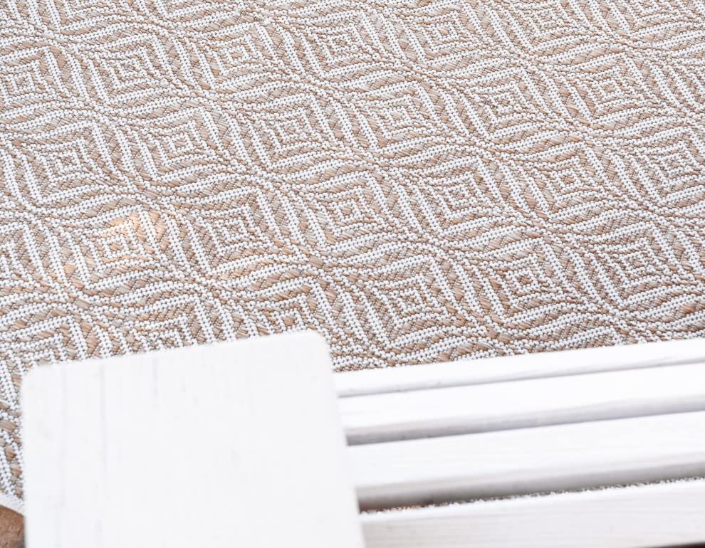 Unique Loom Outdoor Trellis Collection Area Rug - Deco Trellis (5' 3" x 8' Rectangle, Taupe/ Ivory)
