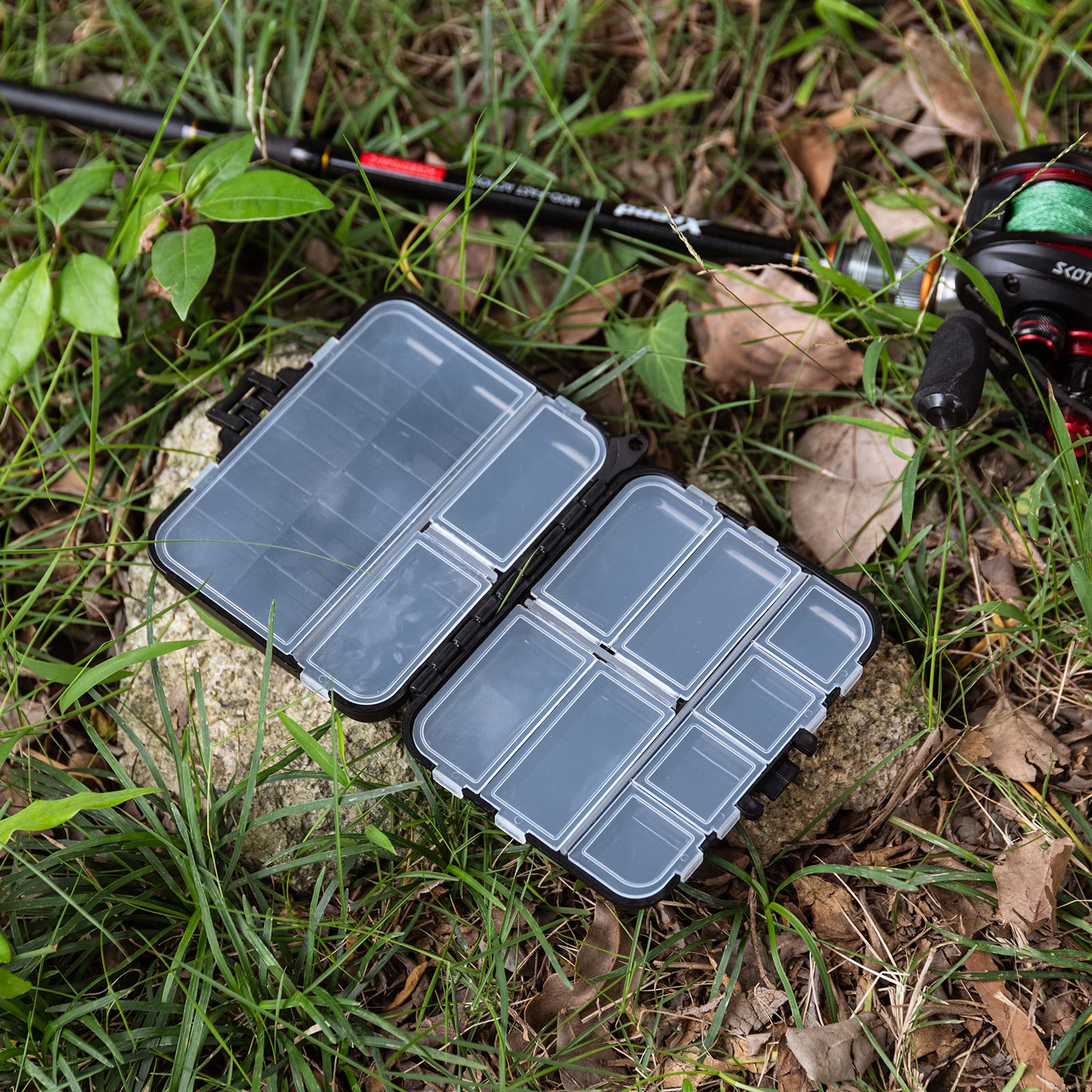 Goture Fishing Tackle Box - Placing Bait Plastic Small Case for Outdoor - Waterproof Portable Storage Container with 26 Compartments