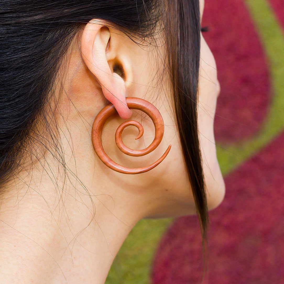 Fake Gauges Wooden Earrings Super Spirals L/Tan Sabo Wood