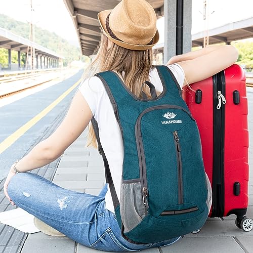 Prpeko 15L Small Lightweight Hiking Backpack ,Hiking Daypack Women,Foldable Hiking Backpack with A Water Bottle Holder.