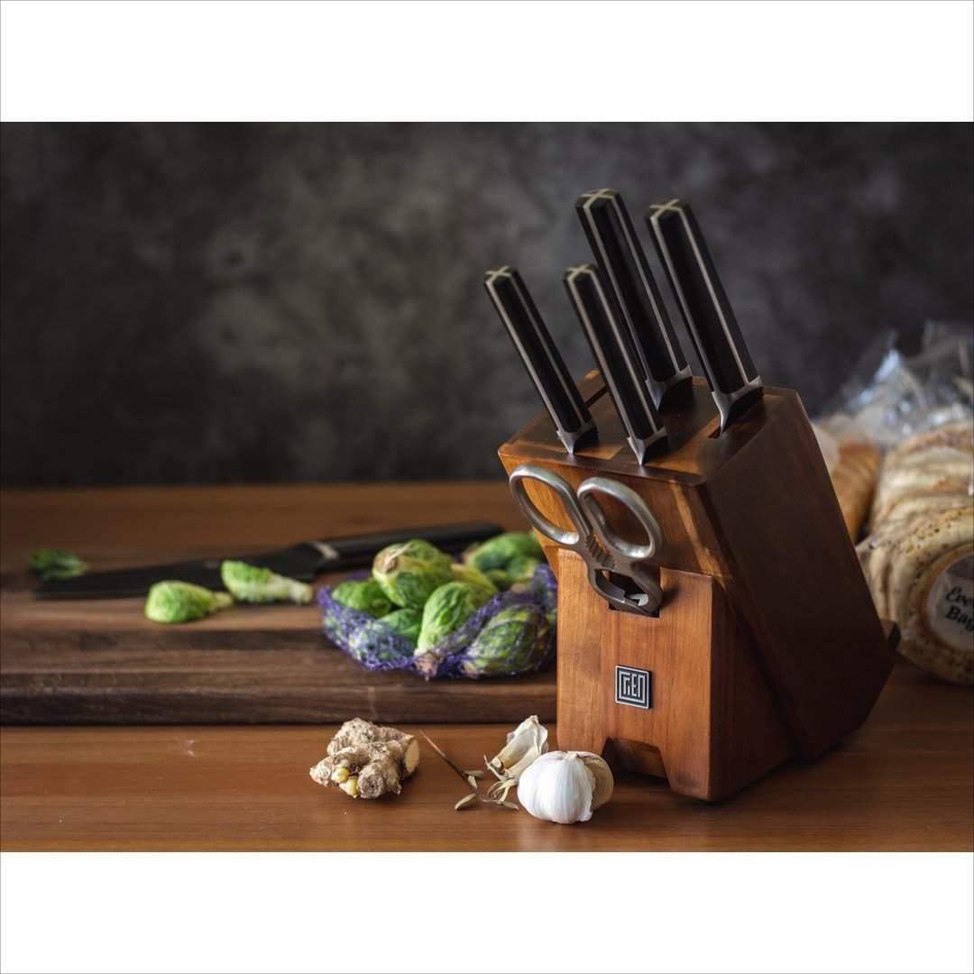 Kitchen Knife Set, Hanmaster 7 Pieces German Steel Knives Set for Kitchen with Acacia Wood Block, Kitchen Scissors, Gift Box Packed.