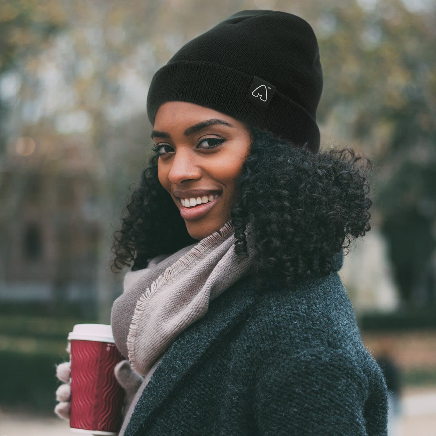 Hat Hut Satin Lined Beanie Hat for Women Cuffed Winter Hats for Curly Hair Silk Lining Slouchy Ski Beanie Hat Warm Skull Cap (Black)