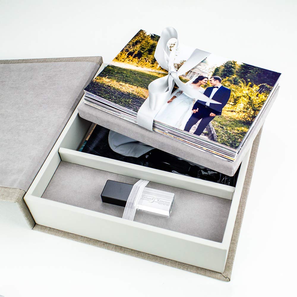 Flashscot Custom USB Gift Box for Photographers and Presentation of Photos - Light Gray Impression - 5"x7", 32GB USB