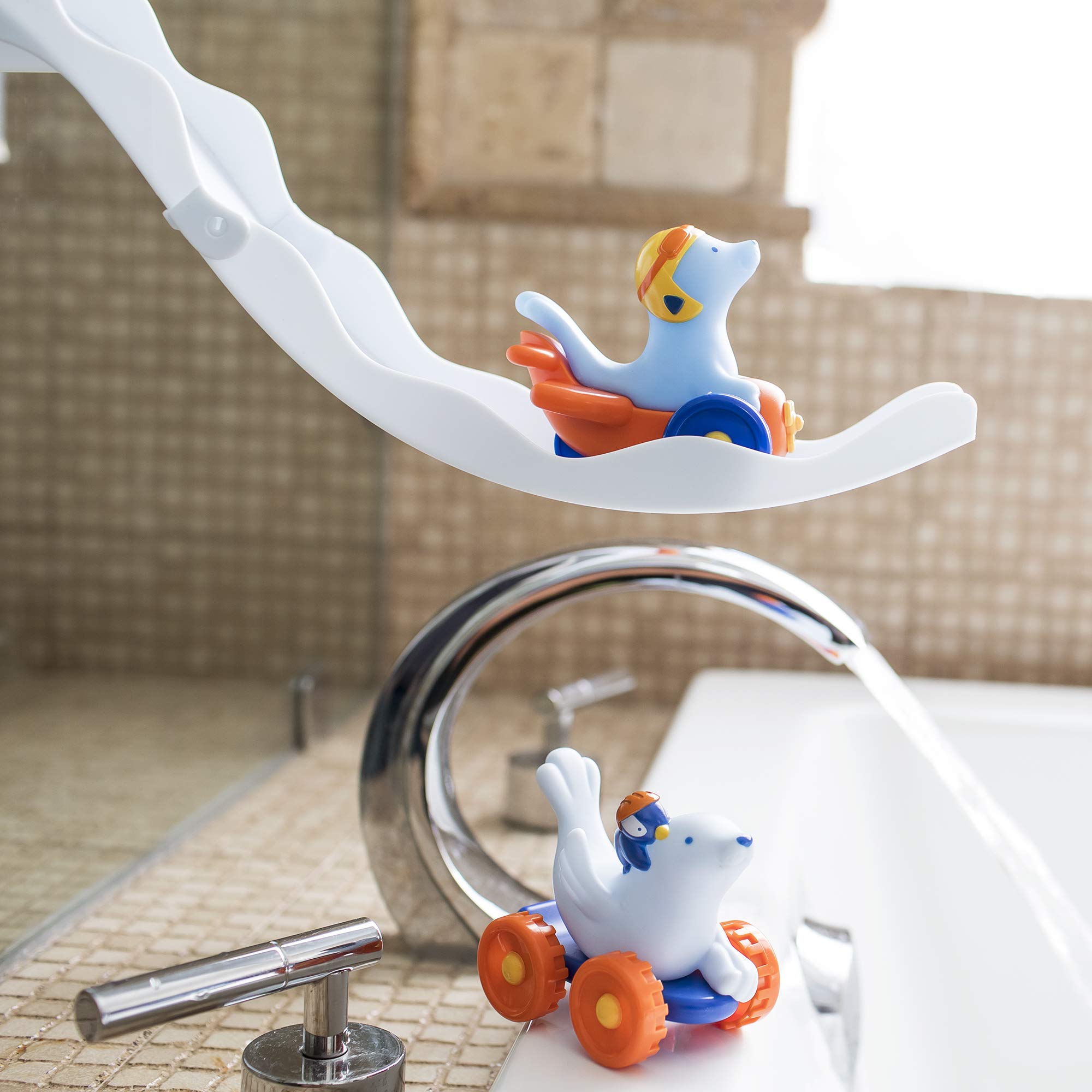 Educational Insights Bright Basics Slide & Splash Seals, Bath Toy for Toddlers, Ages 2+