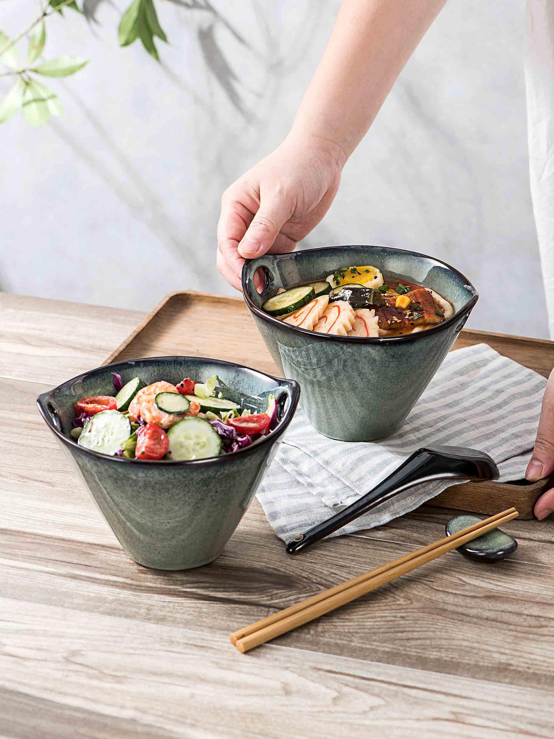 Henten Home 20 OZ Ramen Bowls Set, Ceramic Japanese Noodle Bowls Set of 2, Porcelain Deep Salad Bowl with Chopsticks for Udon, Reactive Glaze, Microwave Safe (Teal)