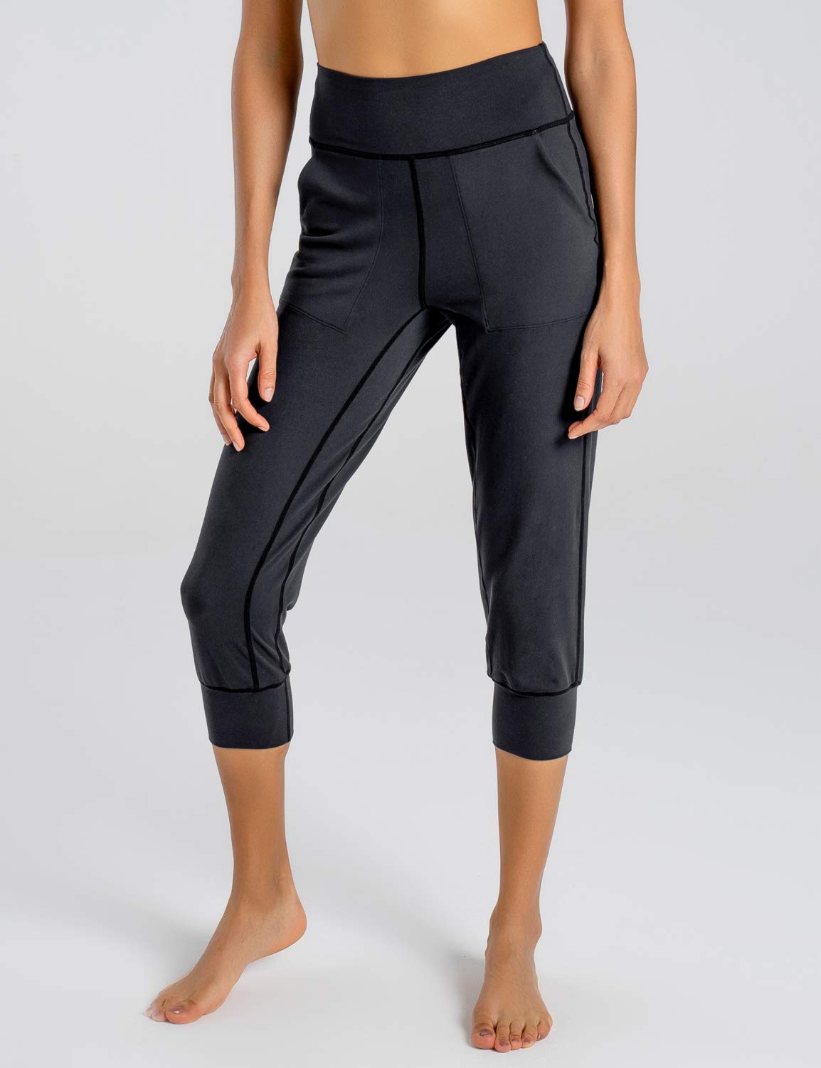 FIRST WAY Women's Buttery Soft Yoga Jogger Pants Capris High Waist with Pockets Lightweight Running Sweatpants Lounge Black M
