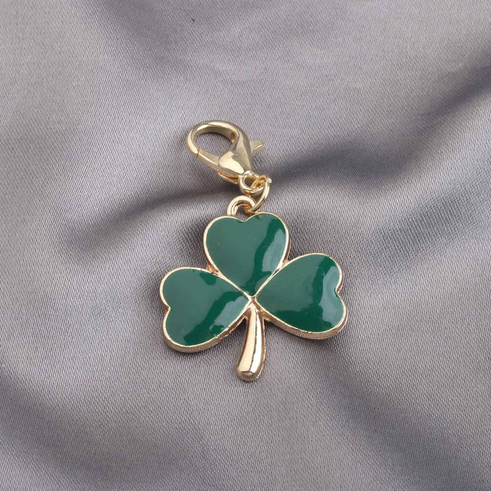 Gzrlyf Green Shamrock Charm with Lobster Clasp 3 Leaf Clover Charm with Irish Blessing Card St Patrick’s Day Gift Lucky Jewelry Charms (3 Leaf Clover Charm)
