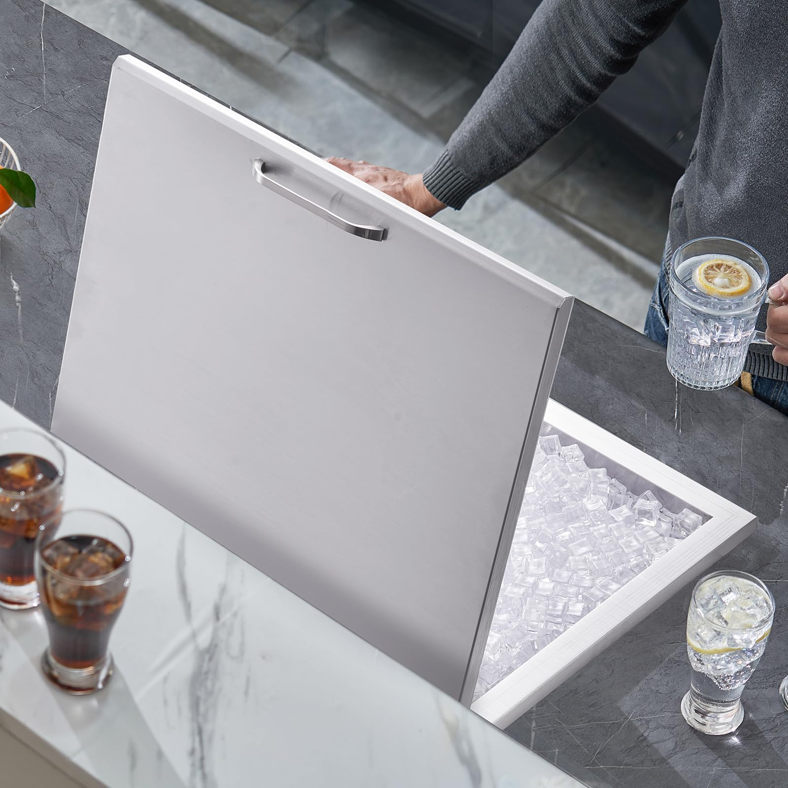VEVOR Drop in Ice Chest, 28" L x 16" W x 17" H Stainless Steel Ice Cooler, Commercial Ice Bin with Hinged Cover, 40 qt Outdoor Kitchen Ice Bar, Drain-Pipe and Drain Plug Included, for Cold Wine Beer