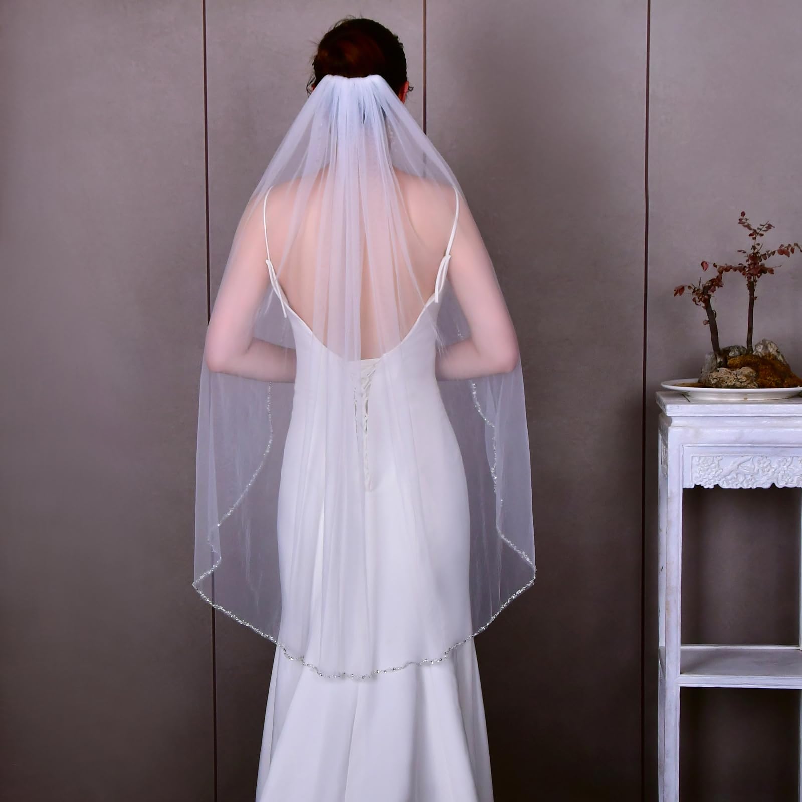 HONGMEI Wedding Veil for Brides Handmade Crystal Beaded Edge 1 Tier Bridal Veil with Comb
