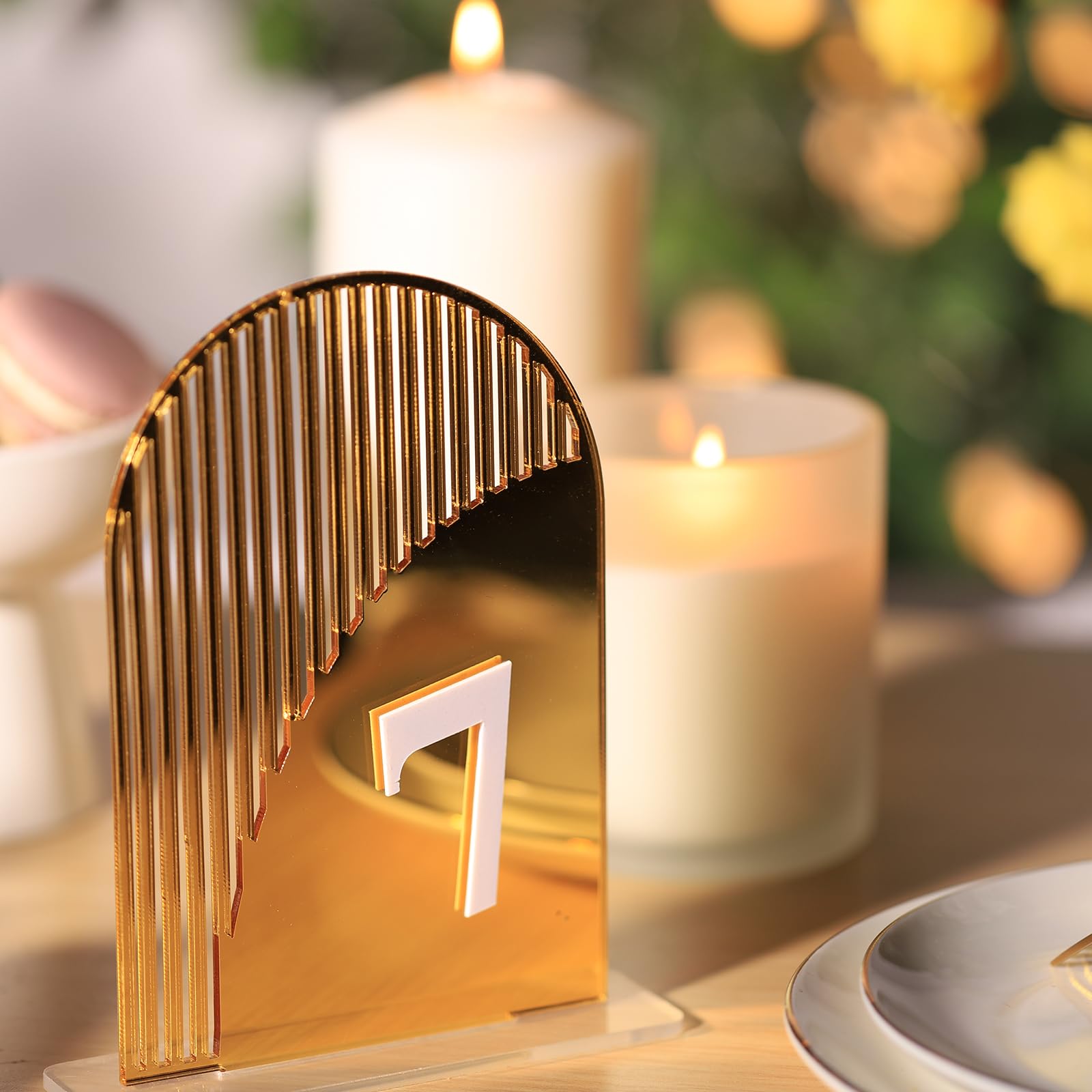 Sage Nation 15 pcs Gold Arch Wedding Table Numbers, 4x6 inch Acrylic Table Numbers, 3-D Mirrored Signs With Stands Perfect for Wedding Reception, Party, Restaurant, Event Decor