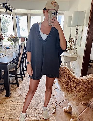 TIQOJE Womens Workout Set 2 Piece Outfits Oversized V Neck T Shirt Biker Shorts Reversible Set(-Darkgrey01-Medium)