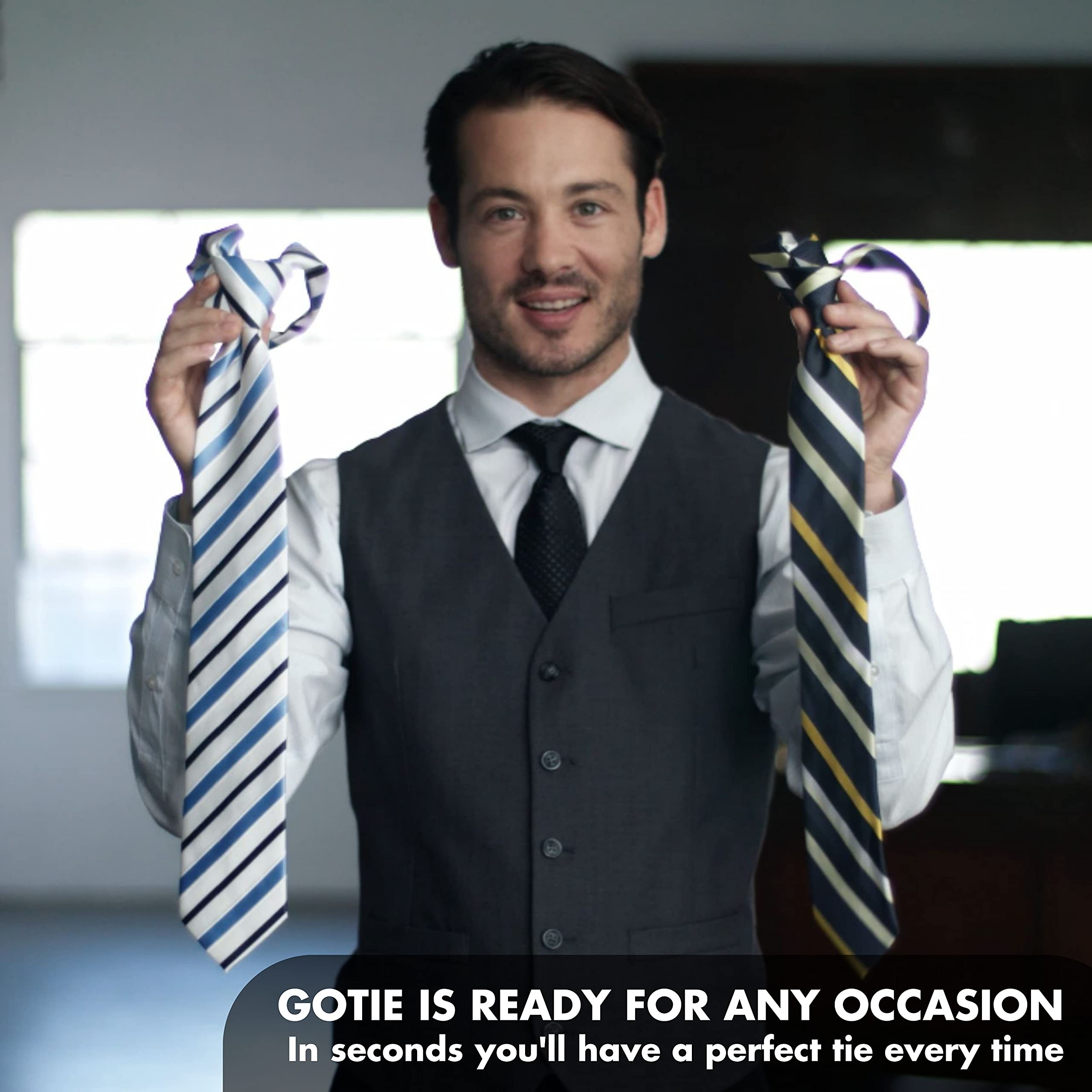 GoTie Paisley Neckties For Men - Ready to Wear - Pretied Adjustable Neckties - Silver Paisley Tie