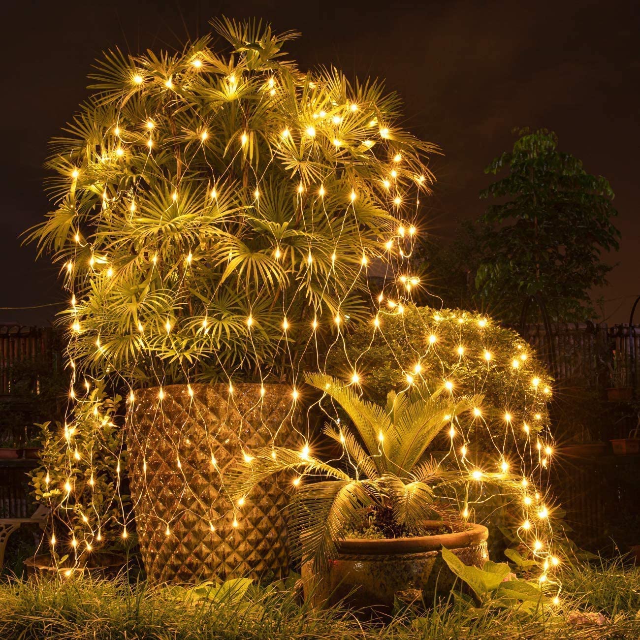 gresonic Net Mesh Lights,320 LEDs 8.2ft x 5.9ft Waterproof String Lights for Christmas Trees,Bushes,Holiday,Party,Outdoor Garden,Wedding Decorations(Warm White)
