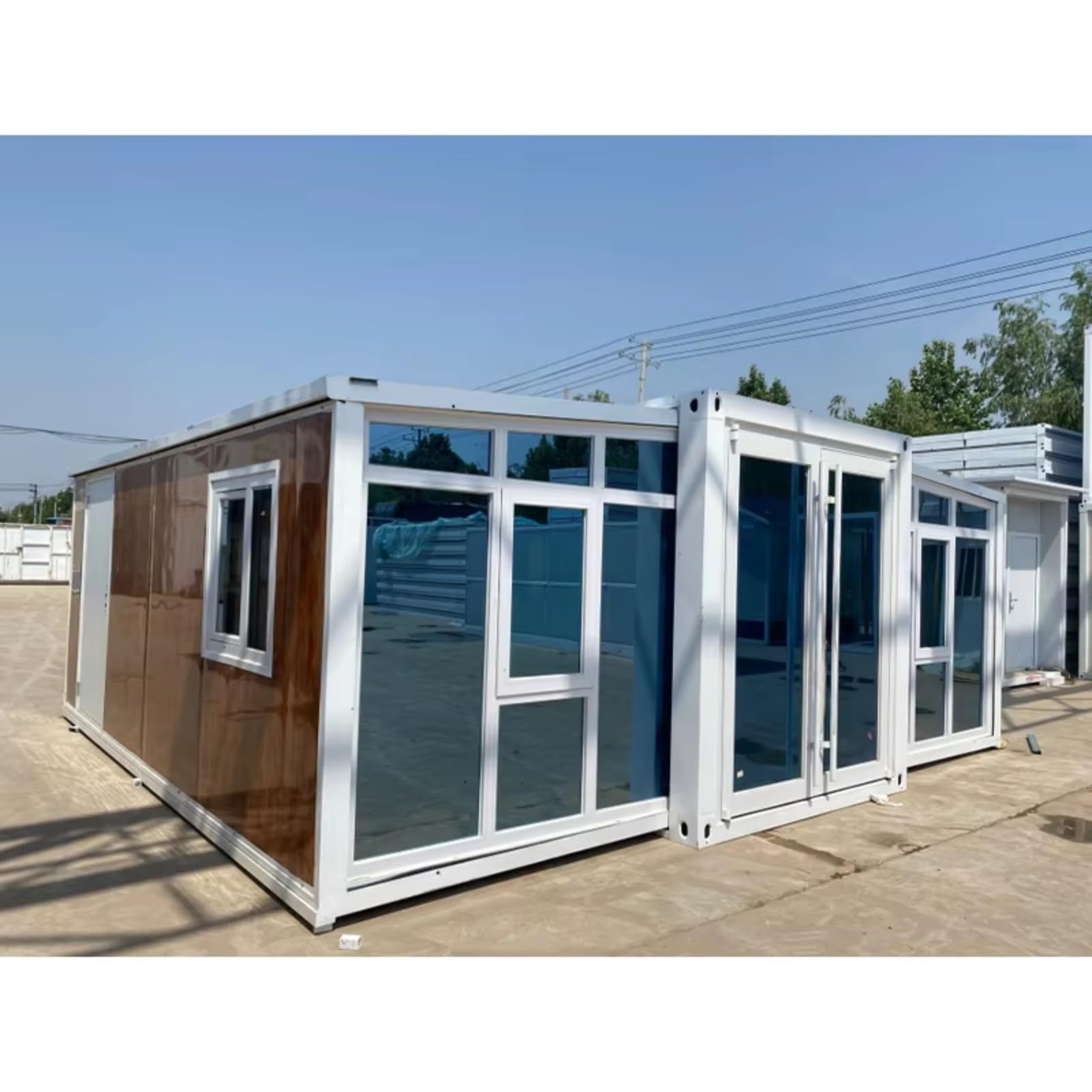 Portable Prefabricated Villa 20ft, 30ft, 40ft Foldable Container Homes with Fast Installation - Enjoy The Comforts of Home Anywhere