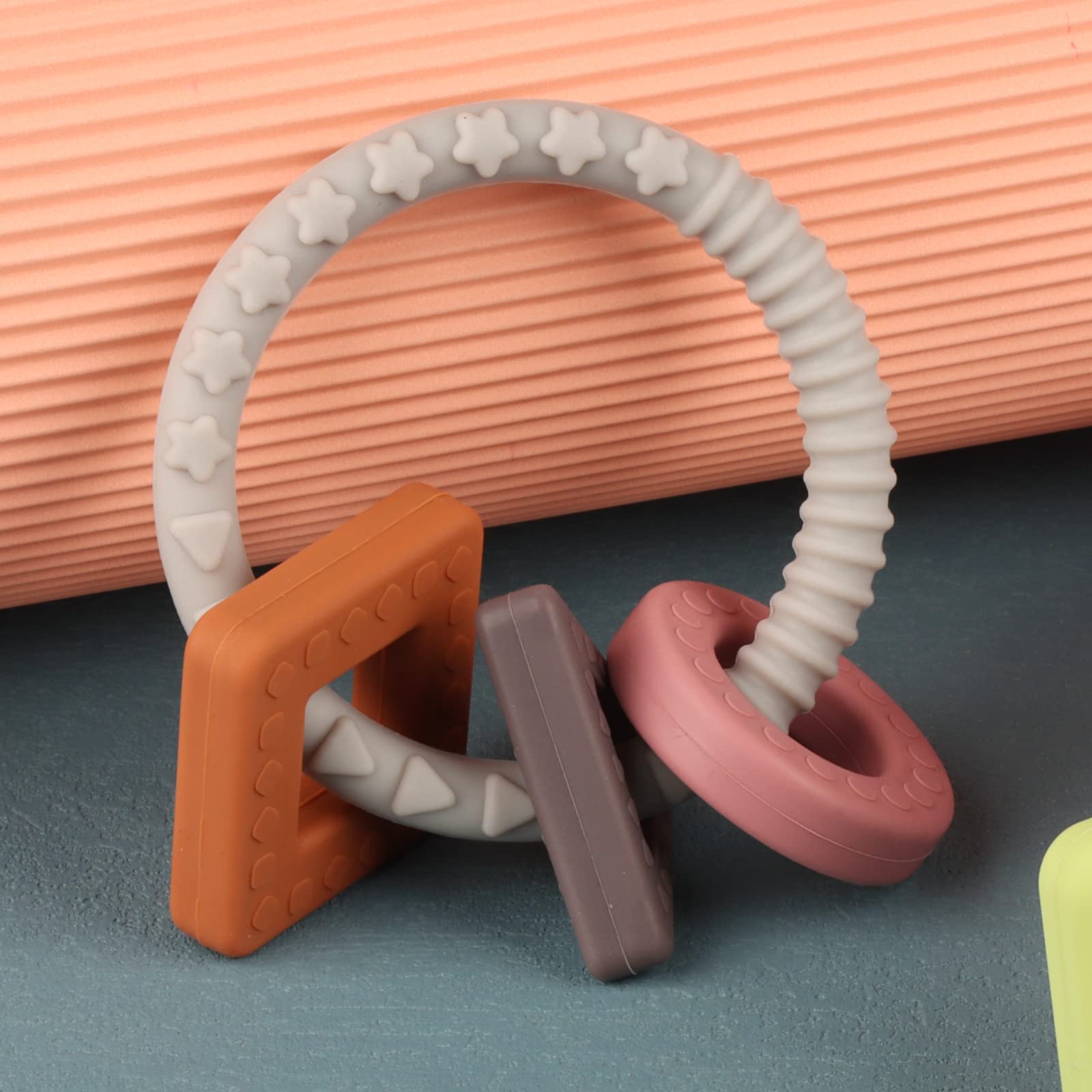 Kalovin Teether Rings, Silicone Sensory Teething Ring with Keys Design Toys, Baby Teether Links, Food Grade Silicone, BPA & Phthalate
