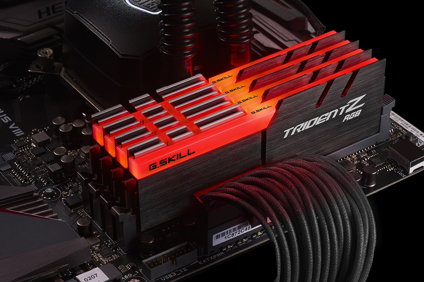 G.SKILL Trident Z RGB Series (Intel XMP) DDR4 RAM 32GB (4x8GB) 3200MT/s CL16-18-18-38 1.35V Desktop Computer Memory UDIMM (F4-3200C16Q-32GTZR)