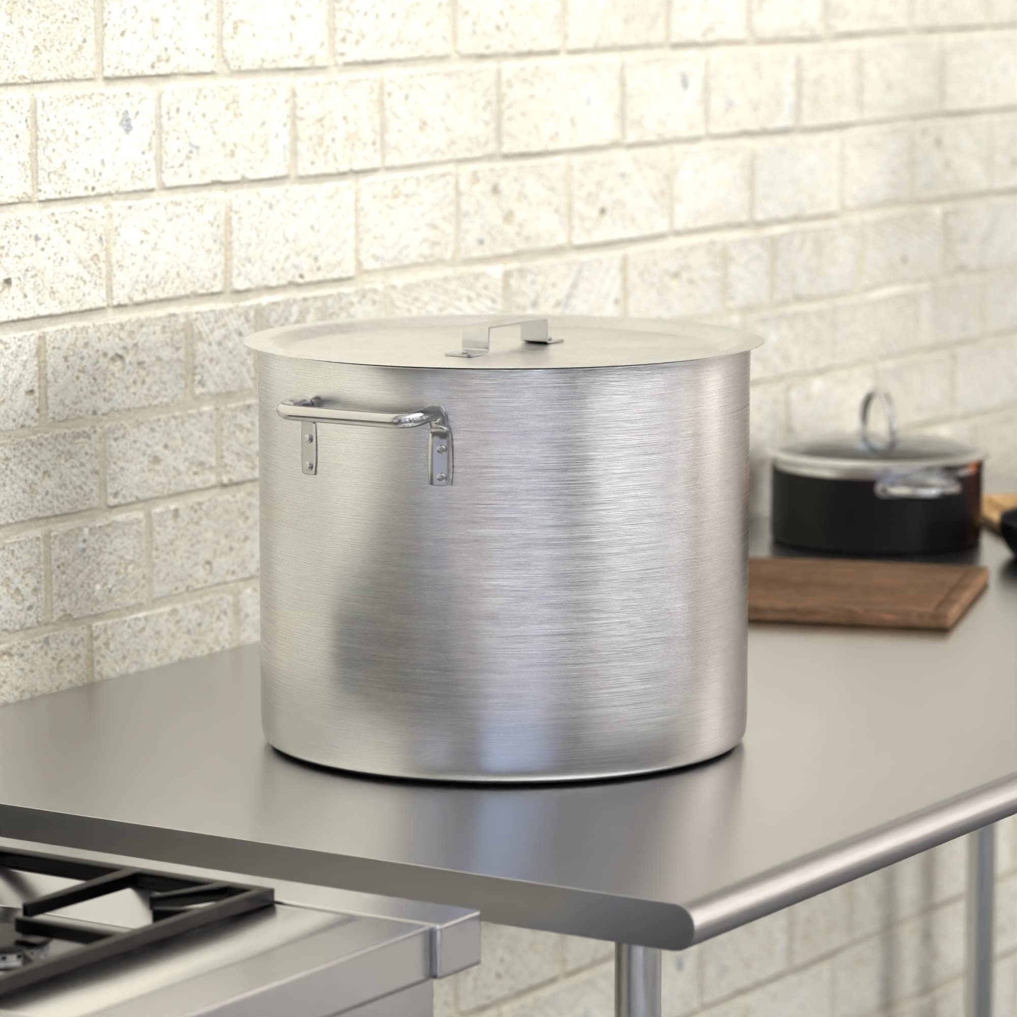 Krollen Industrial 32 Qt. Standard Weight Aluminum Stock Pot with Lid