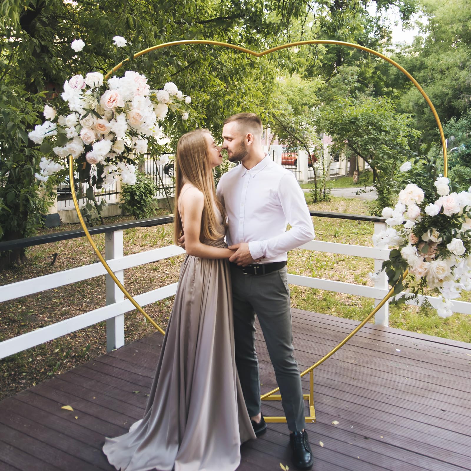 Heart Shape Wedding Arches for Ceremony,6.7ft Gold Arch Backdrop Stand,Metal Heart Shape Balloon Arch Frame with Base for Wedding Birthday Party Decor