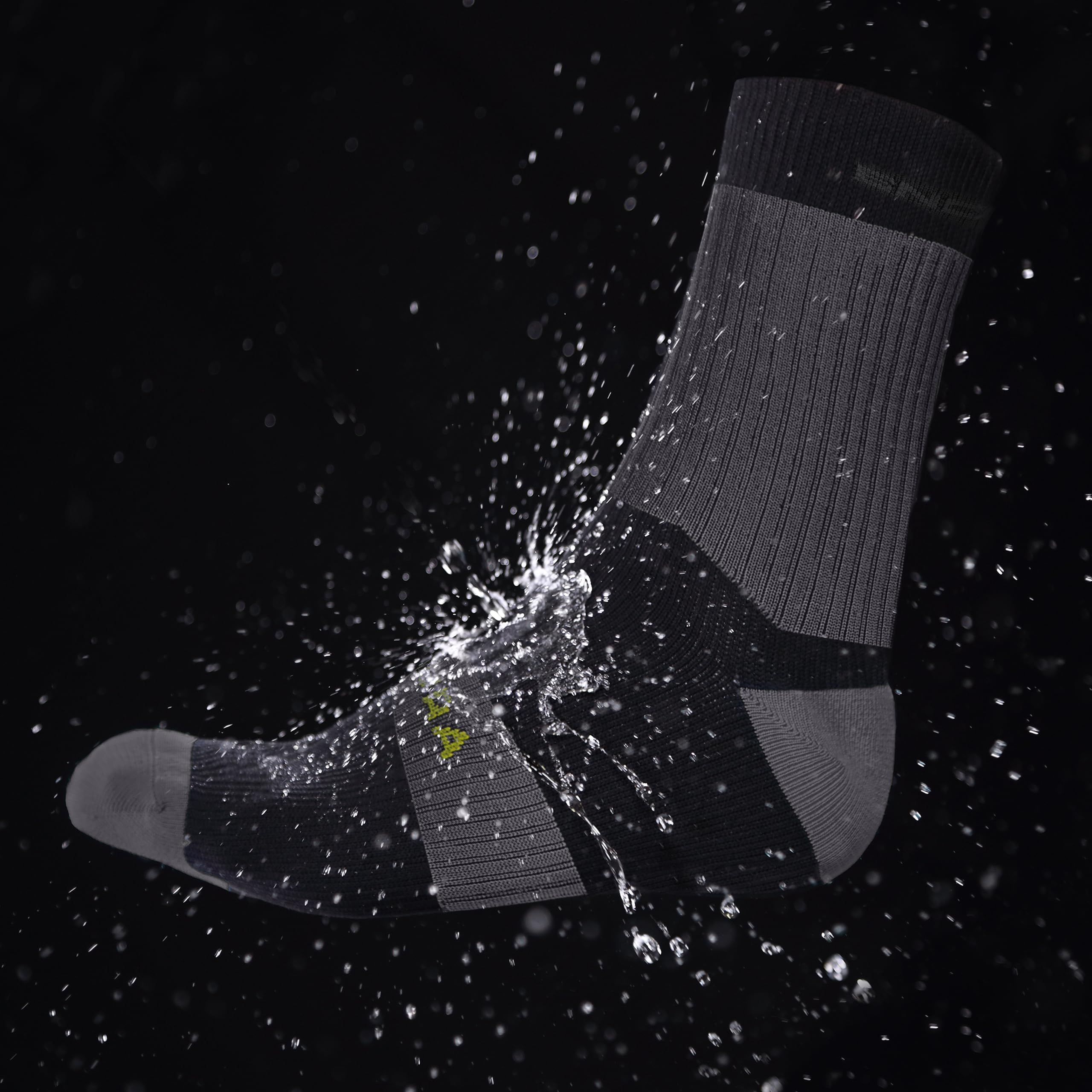 Endura Hummvee Waterproof Cycling Socks II Black, Small