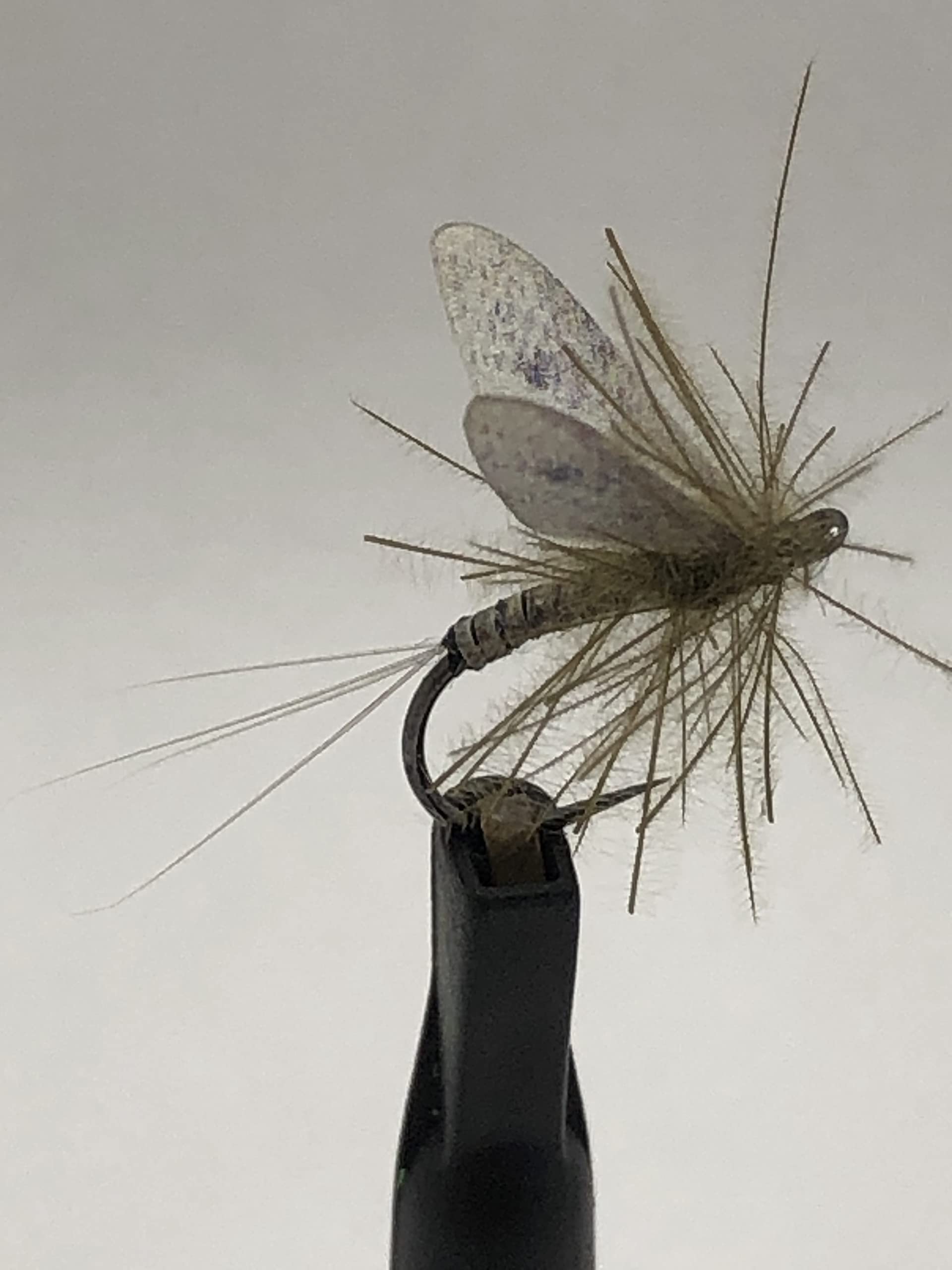 Hemingway's Realistic Mayfly Wings 4 Size Set for Fly Fishing (Light Yellow)