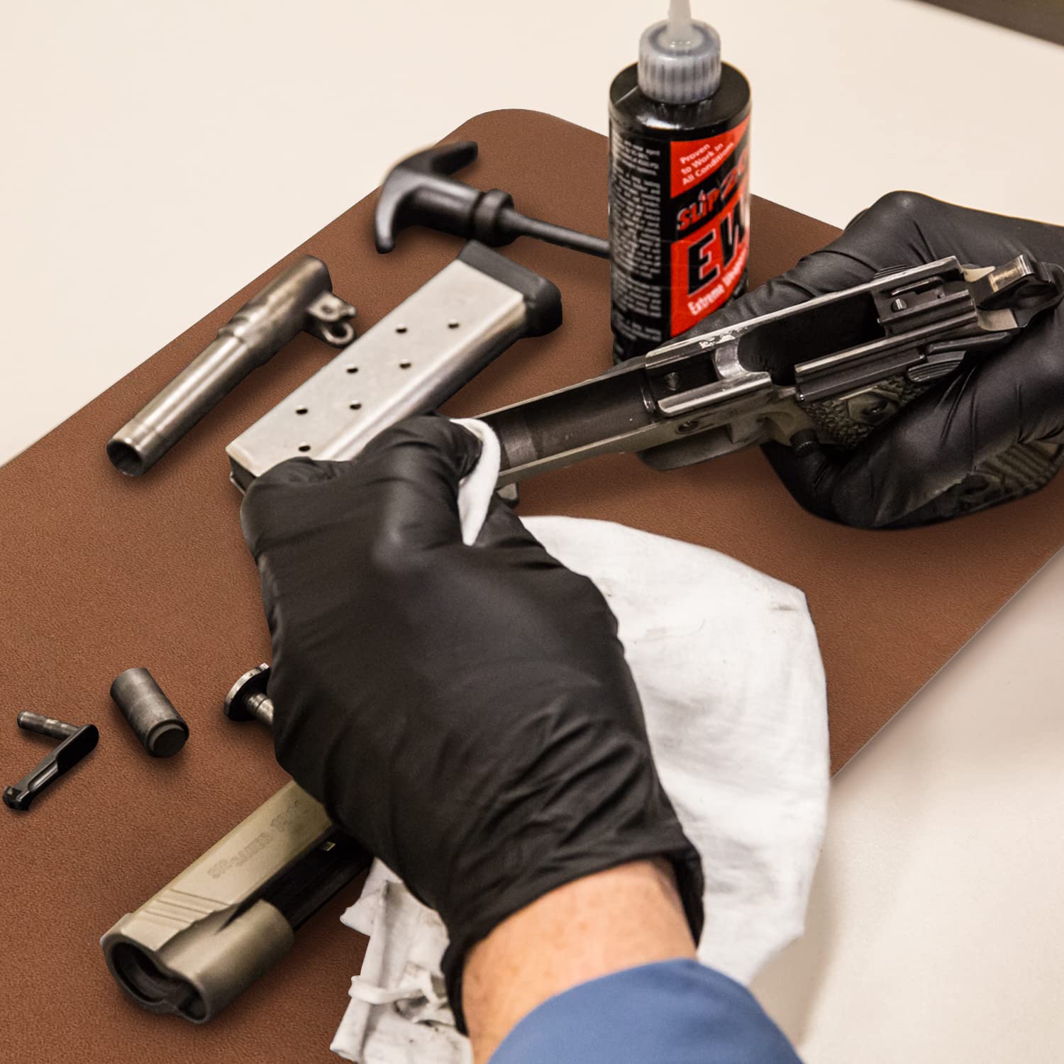Gun Cleaning Mat, 31.5"x15.7" Desk Pad, Rifle Pistol Gun Mat, PU Leather, Non-Slip, Waterproof Workbench Mat, Large Desk Blotter Protector