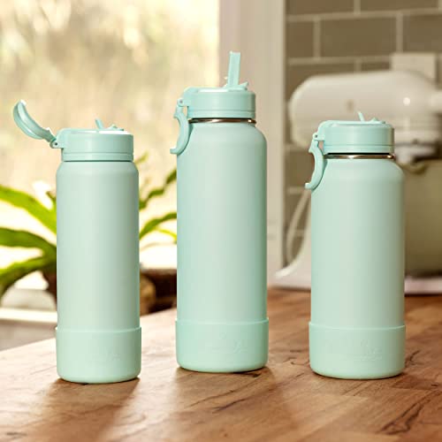 Hydrapeak 32oz Sport Insulated Water Bottle with Straw or Chug Lid, Premium Stainless Steel Water Bottles, Leak & Spill Proof, Keeps Drinks Cold for 24 Hours, Hot for 12 Hours (32oz, Black)