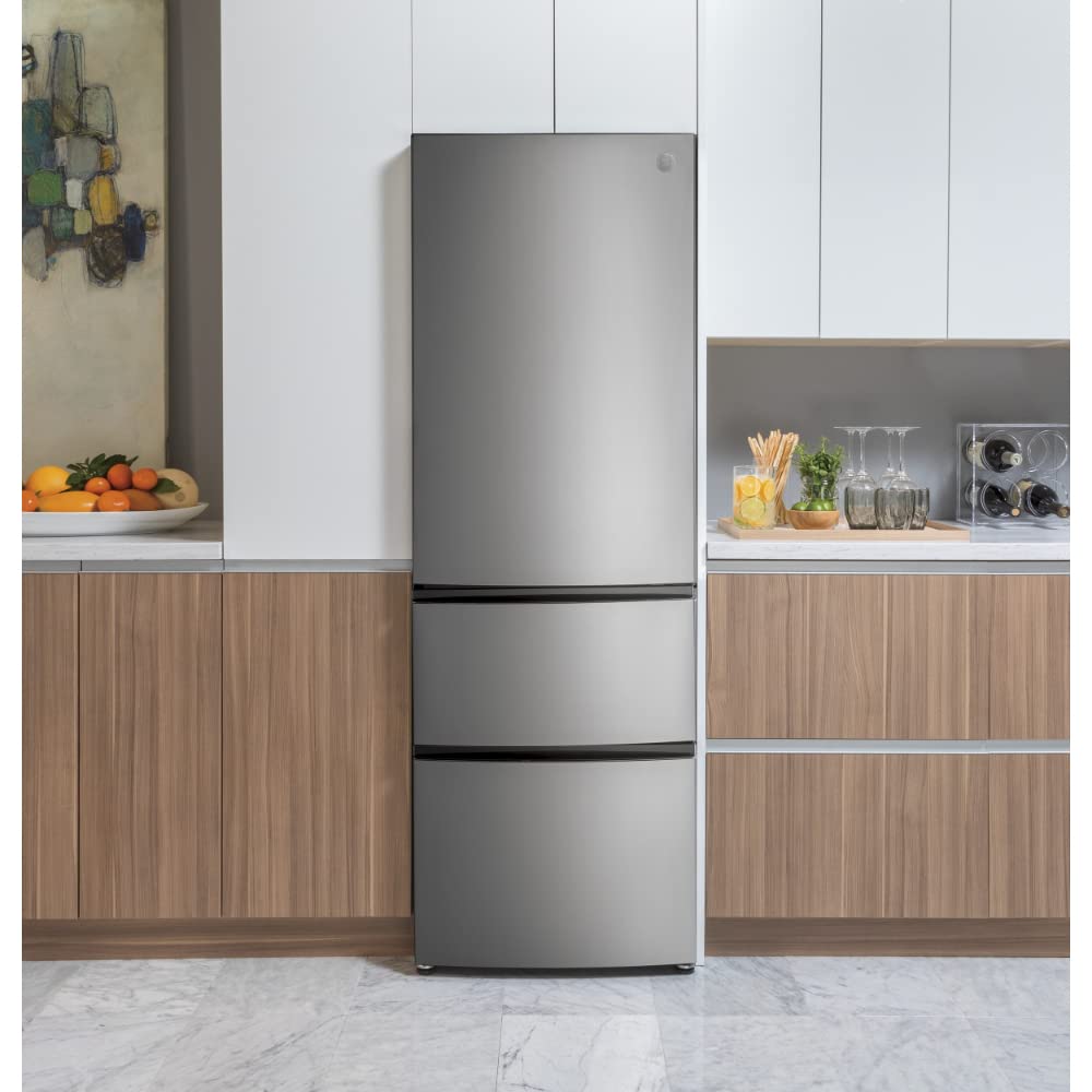 GE GLE12HSPSS / GLE12HSPSS / GLE12HSPSS 11.9 Cu. Ft. Bottom-Freezer Refrigerator Stainless Steel