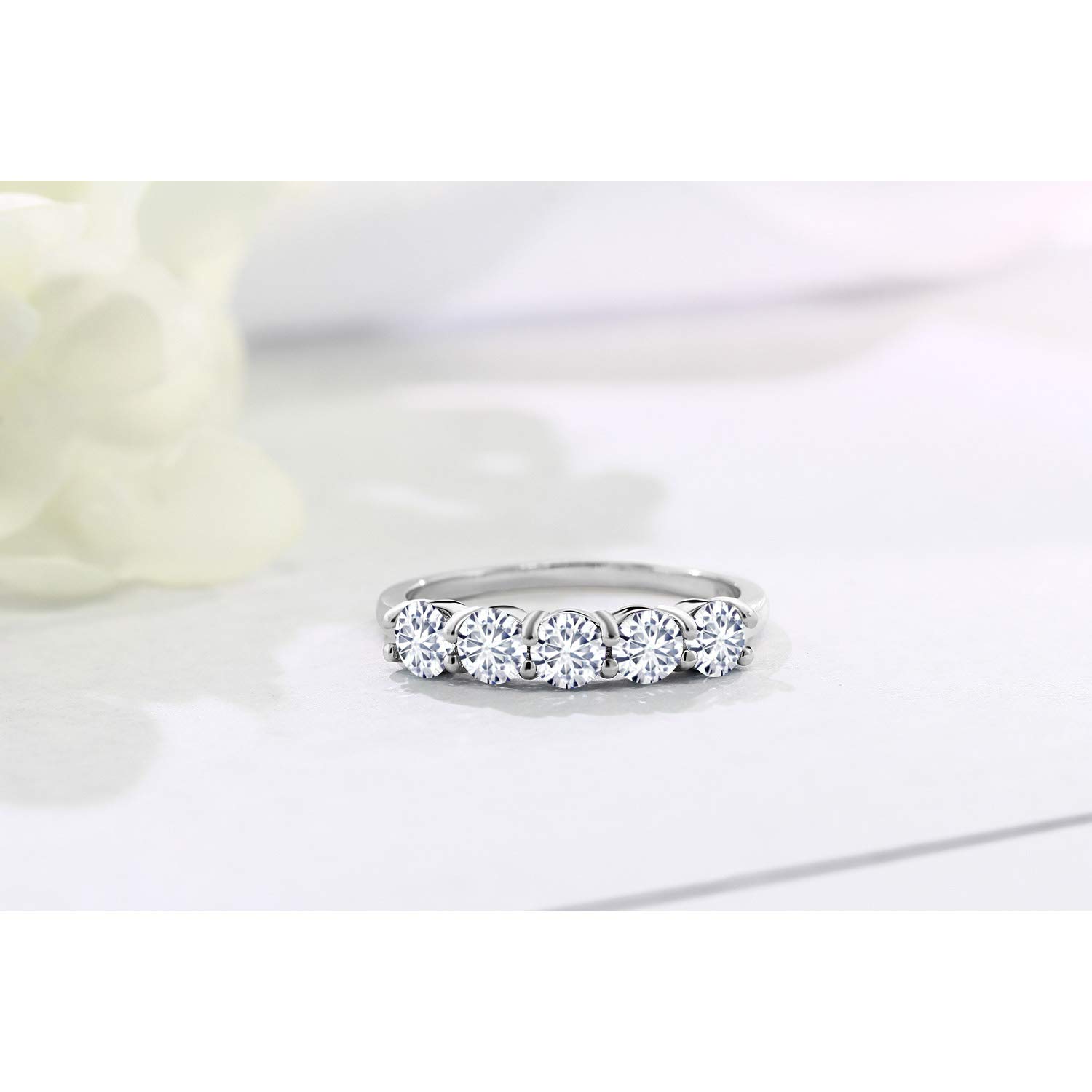 Gem Stone King 925 Sterling Silver Round G-H Lab Grown Diamond Wedding Band Ring For Women (1.35 Cttw, Available In Size 5, 6, 7, 8, 9)