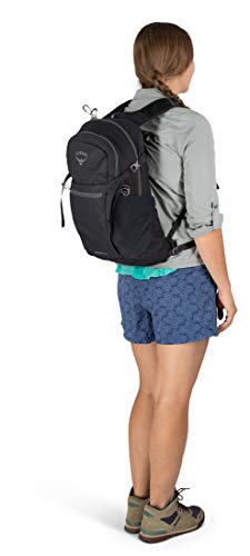 Osprey Daylite Plus Daypack + Hose Magnet Kit, Black, O/S