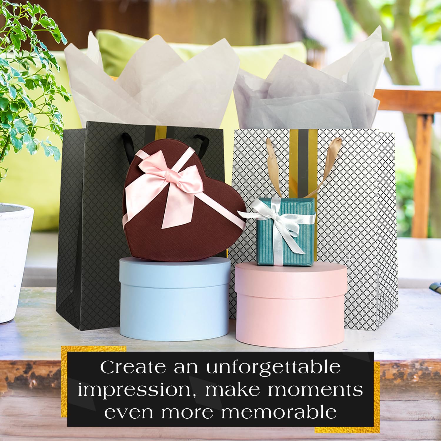 RACHELLE'S Elegant & Classy Paper Gift Bag Assortment with Tissue Paper β 4 Pack of Premium Quality & Sturdy Large Bags Great for Birthdays, Anniversaries, Christmas, Father's Day, Holidays β Black,