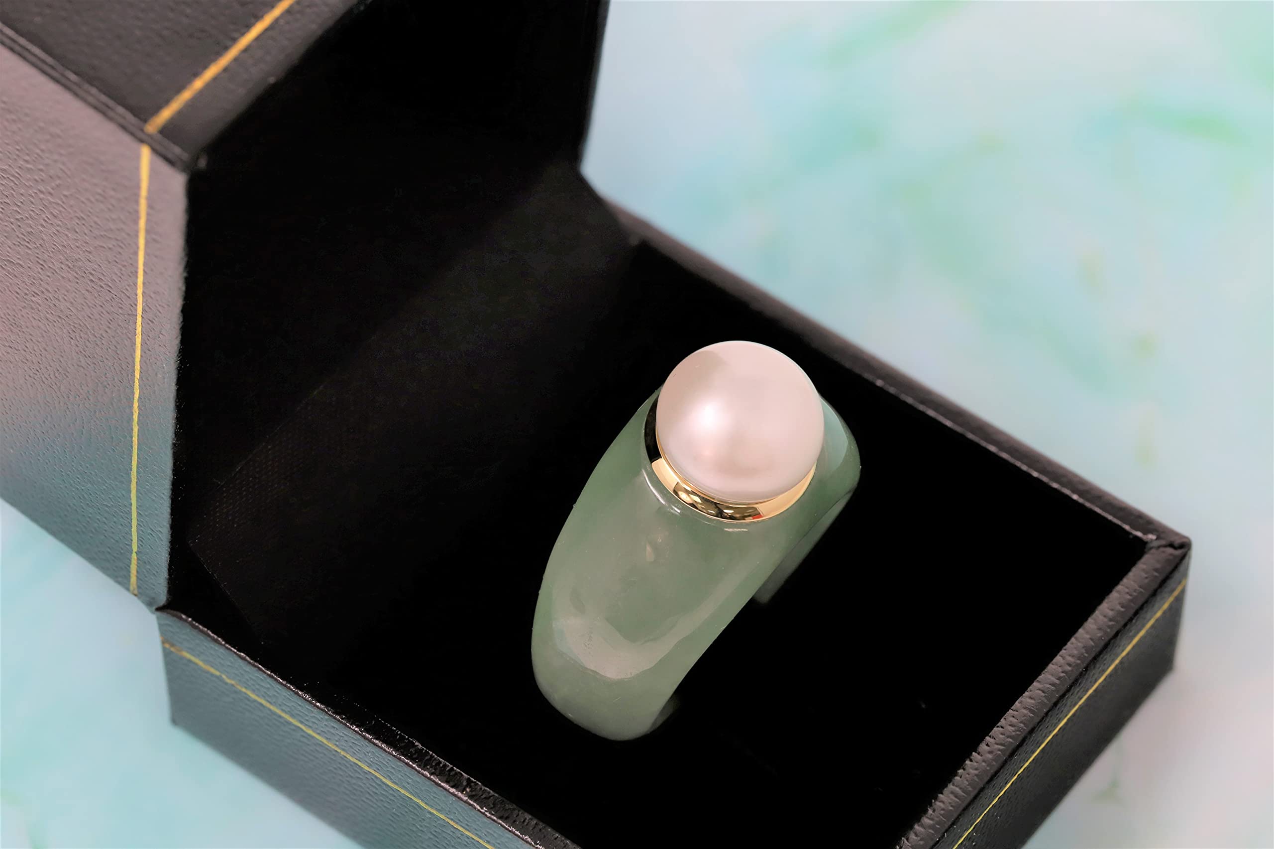KOKAV 14K Yellow Gold with Jade and 10 mm Freshwater Pearl Statement Ring (9)