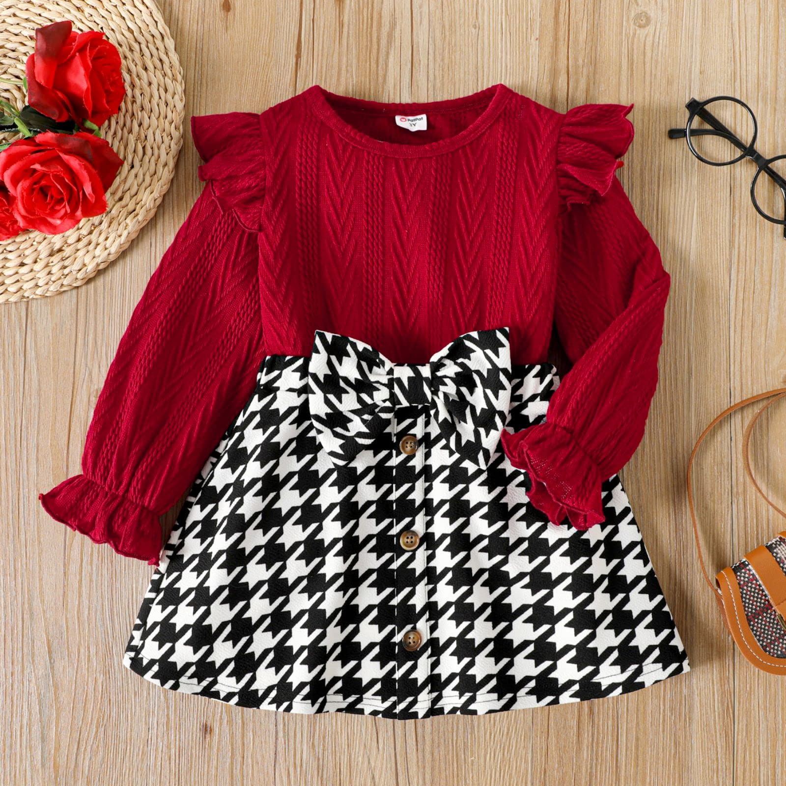 PATPAT 2 pcs Toddler Outfit Ruffled Textured Tee and Bowknot Design Houndstooth Skirt Set Red 3 Years