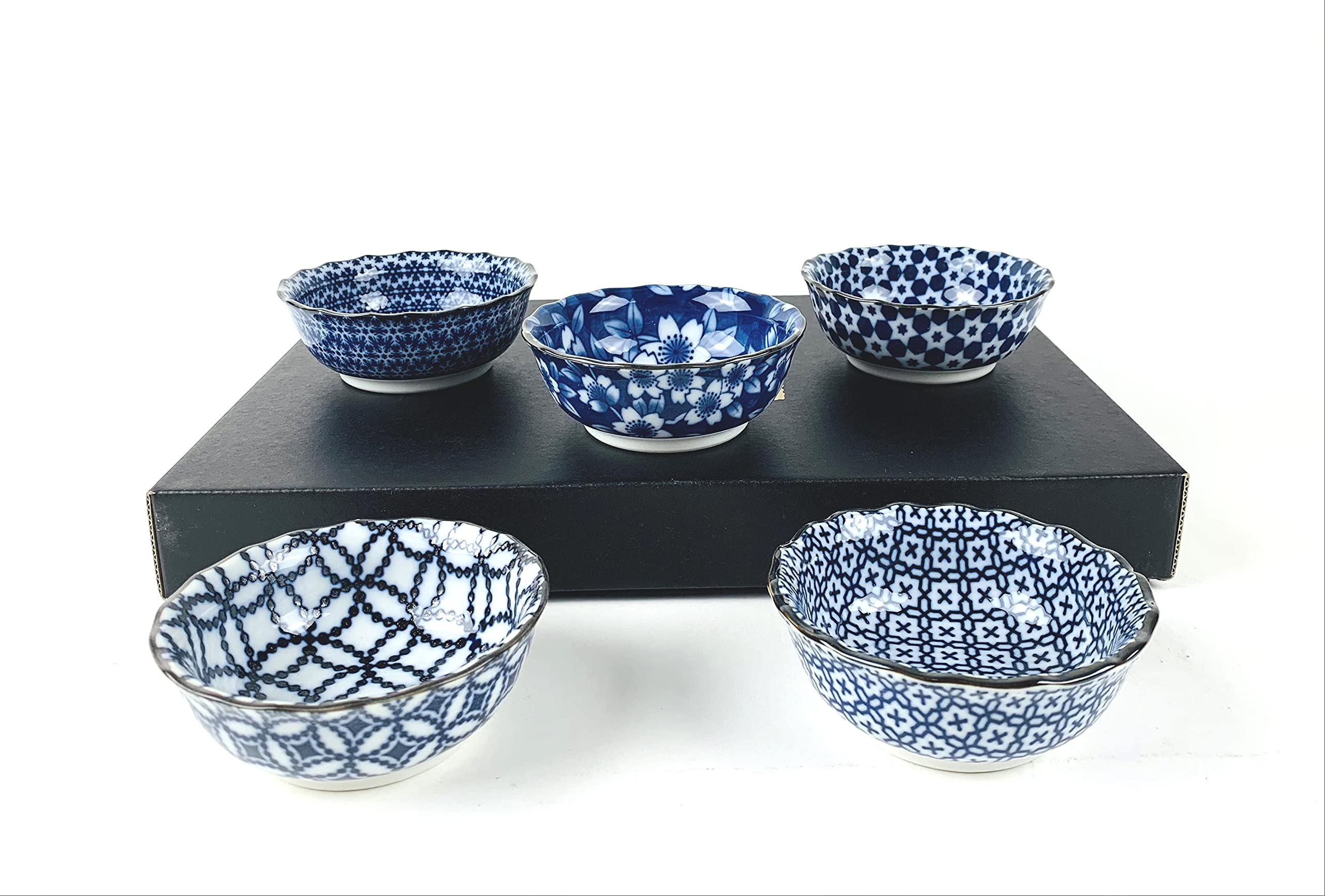 JapanBargain 4683, Set of 5 Japanese Porcelain Bowl Set Gift Set,Traditional Japanese Inspired Pattern Bowls, Made in Japan, 4-1/2" Diameter