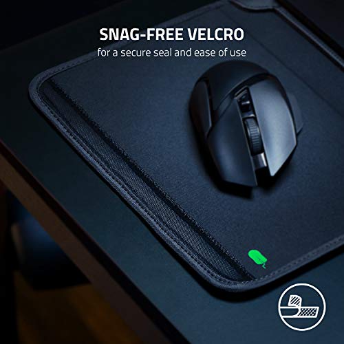 Razer 15" Protective Laptop Sleeve: Scratch & Water-Resistant - Padded Interior Lining - Snag-Free Velcro - Flip-Out Mouse Mat - Classic Black, RC21-01580100-R3M1