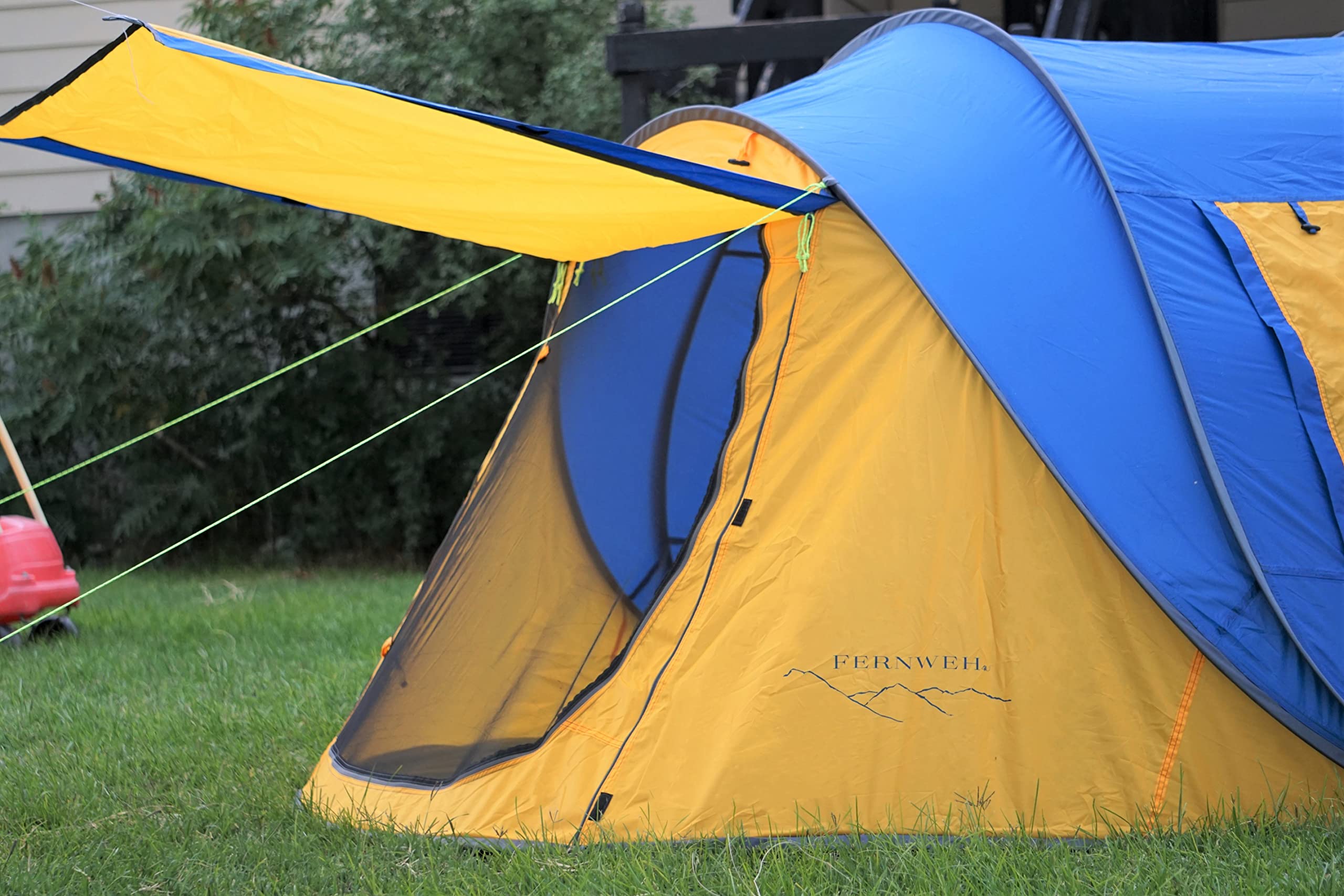 Instant Tent Pop Up Camping Folding Tent - Sets Up in Seconds Foldable Tent - Sleeps 3-4 People - Automatic Family Travel Shade Shelter