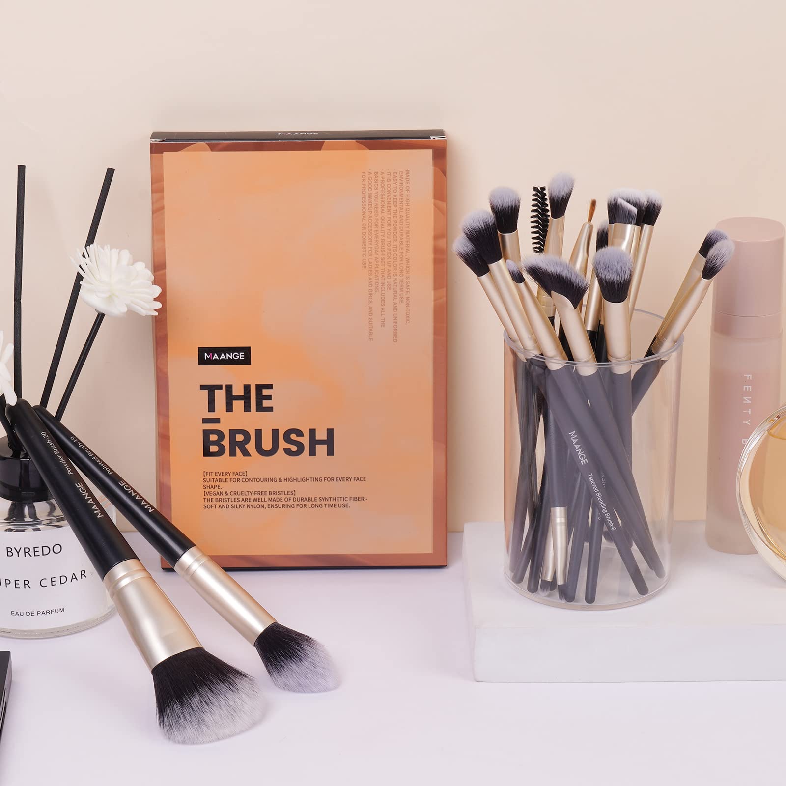 MAANGE Makeup Brushes 20 Pcs,Professional Makeup Brush Set Premium Synthetic Foundation Kabuki Make up Brushes Eye Travel Make up Brush Set