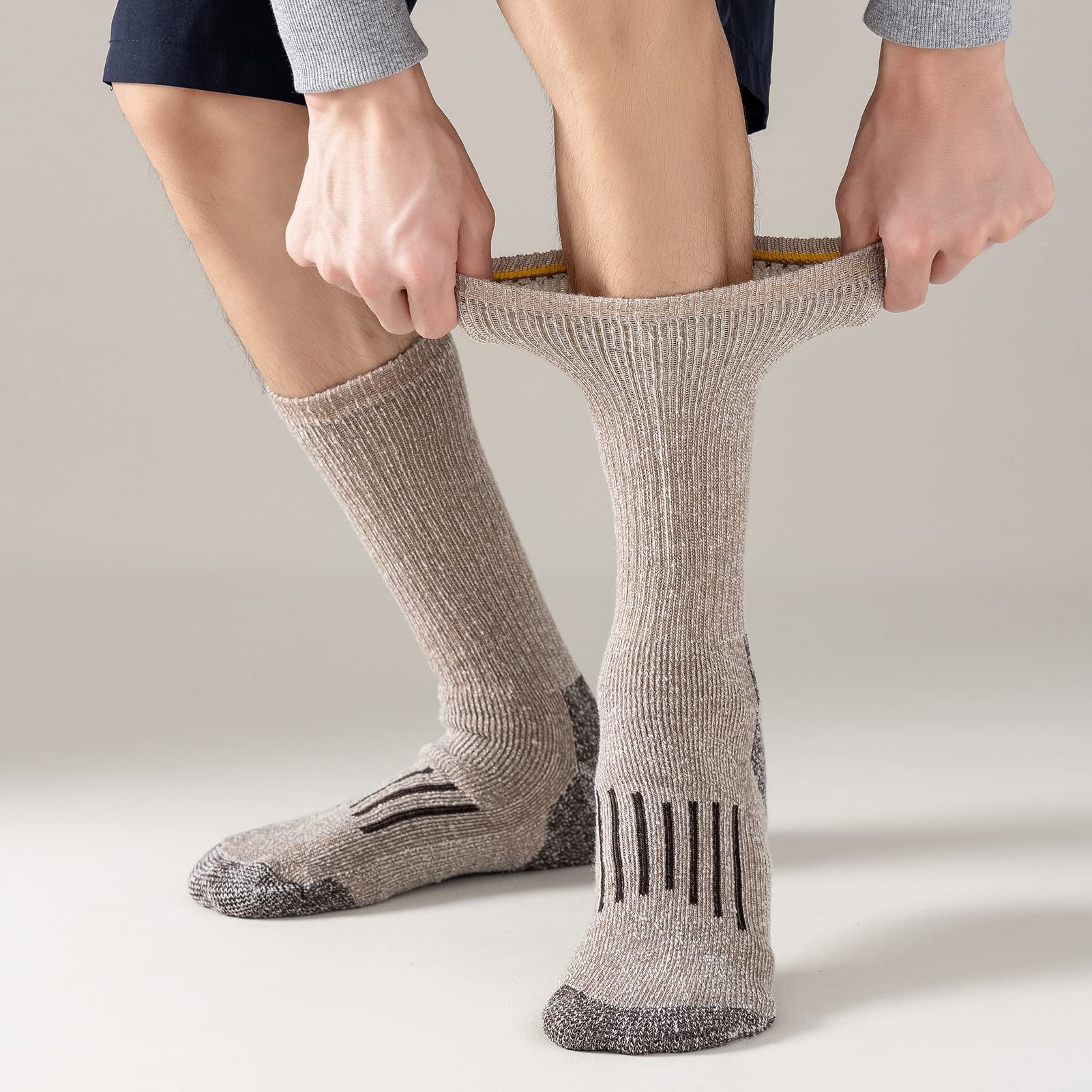 JORMATT Merino Wool Hiking Socks Men Women Thermal Heated Warm Cushioned Crew Boot Sock 3 Pairs, Men's Shoe Size 7-12