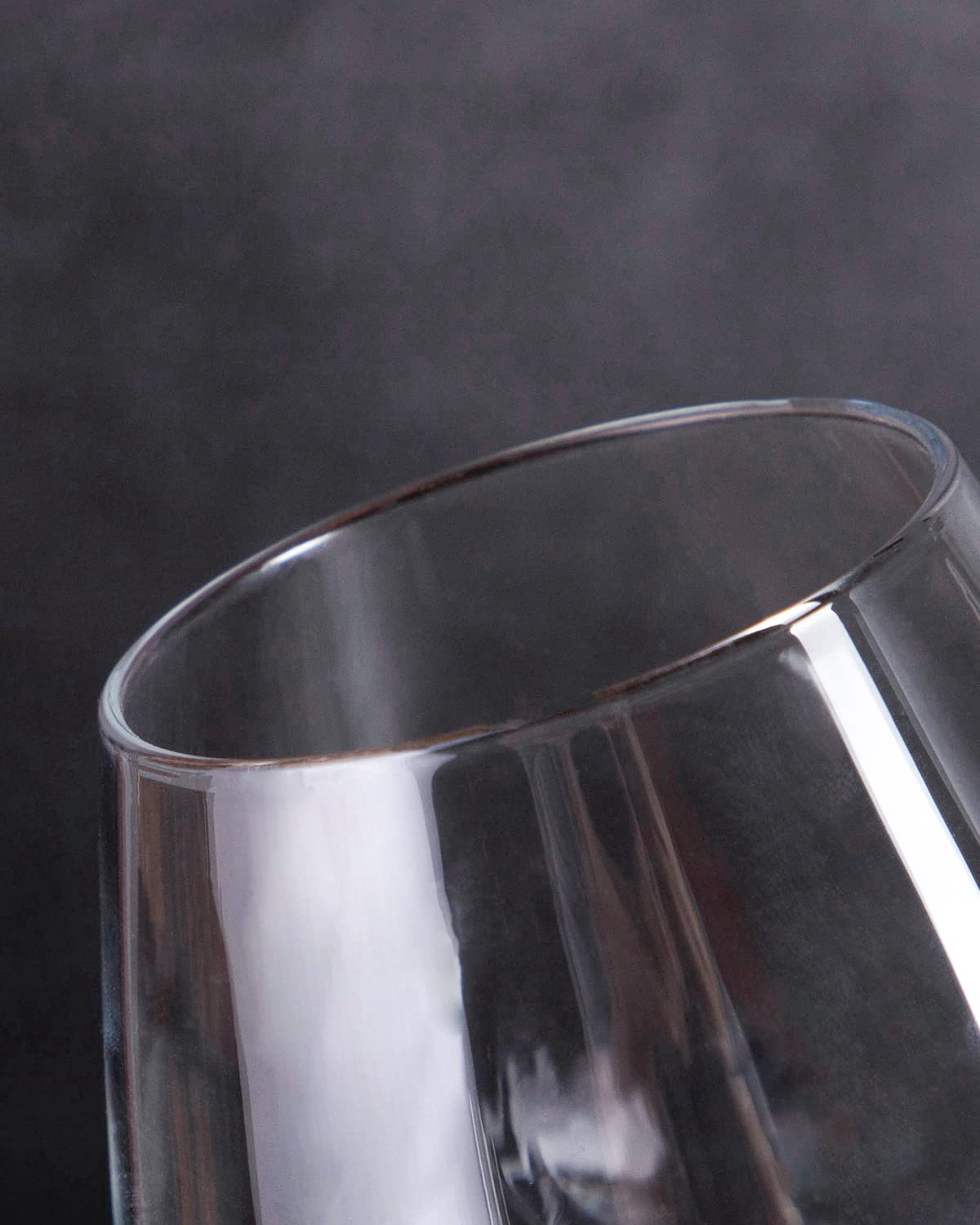 GIFORYA Wine Glasses Set of 2,19 OZ Crystal Clear Wine Glasses, Unique Long Stem Wine Glasses for Daily Use or Birthday Gift, Lead-Free Premium Drinking Glassware